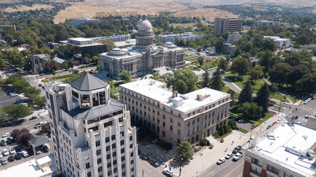 Bringing Life to the Top of the Hoff For Community Partnerships