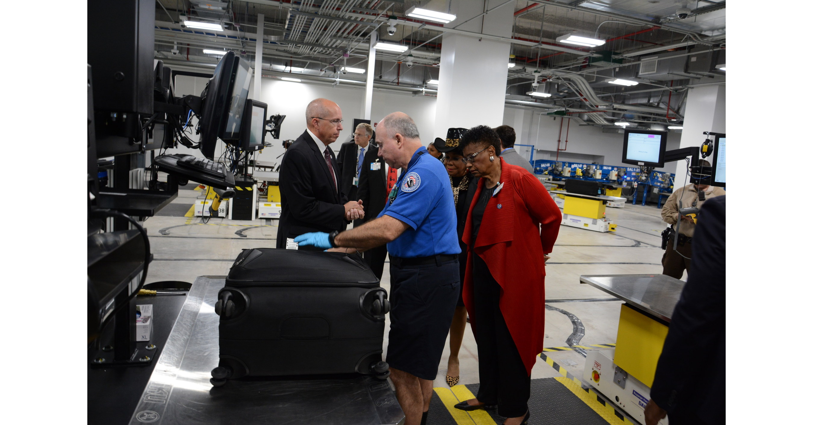 MIA unveils new automated baggage handling system