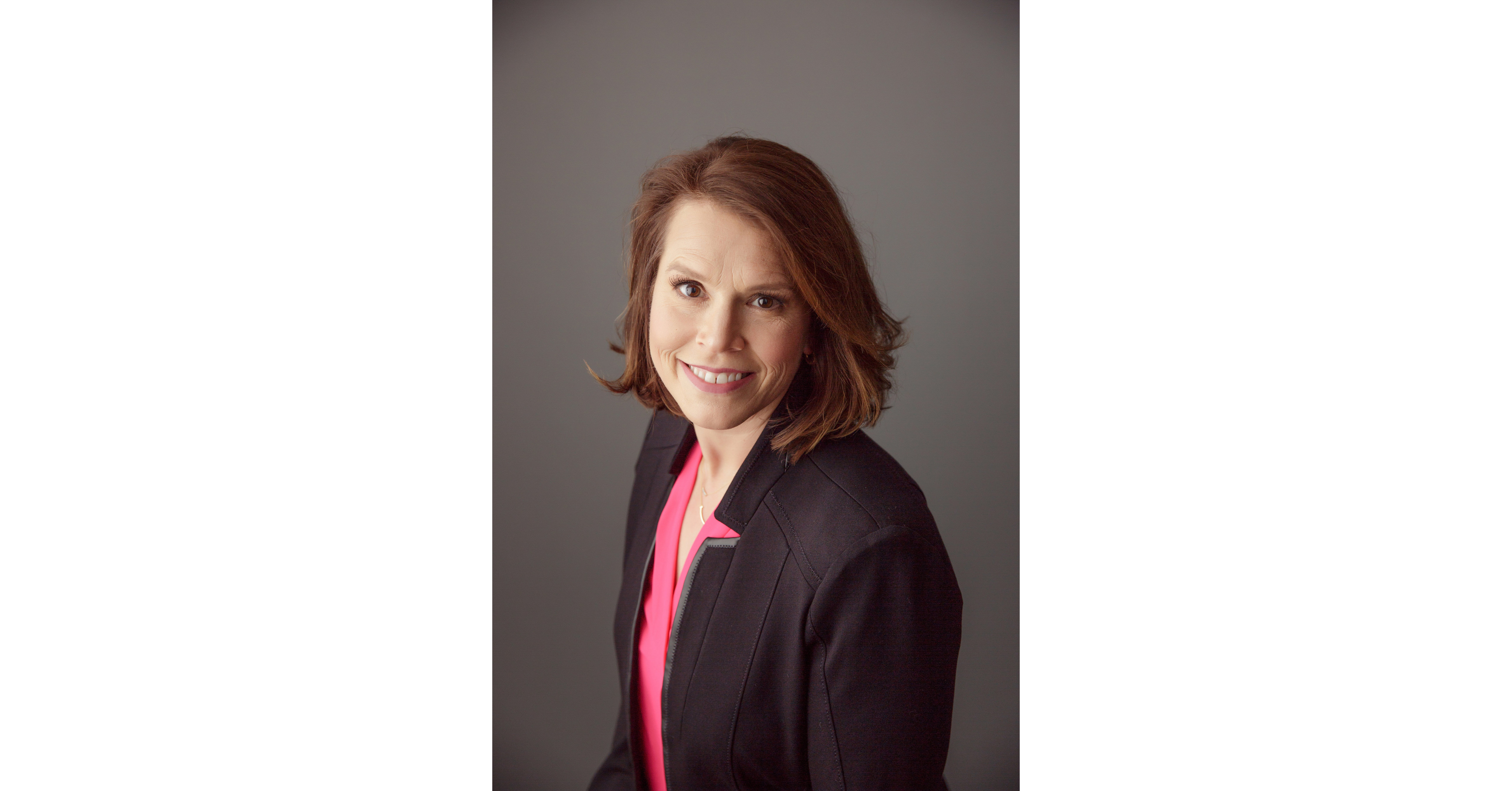 Roberts & Ryan Investments Proudly Welcomes Mary Kay Wegner, Veteran US ...