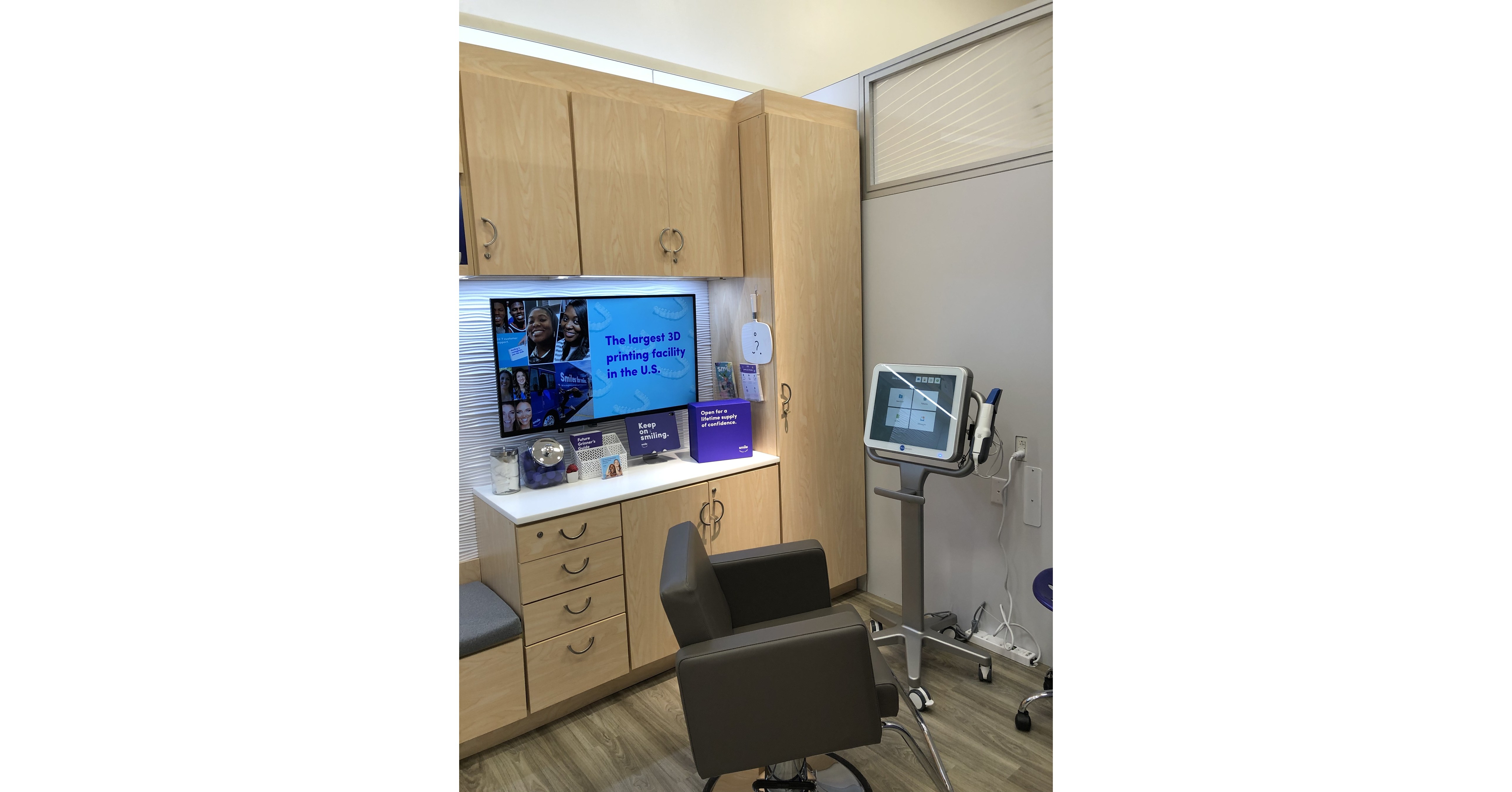 Shoppers Drug Mart and Smile Direct Club Launch Pilot to Expand Access ...