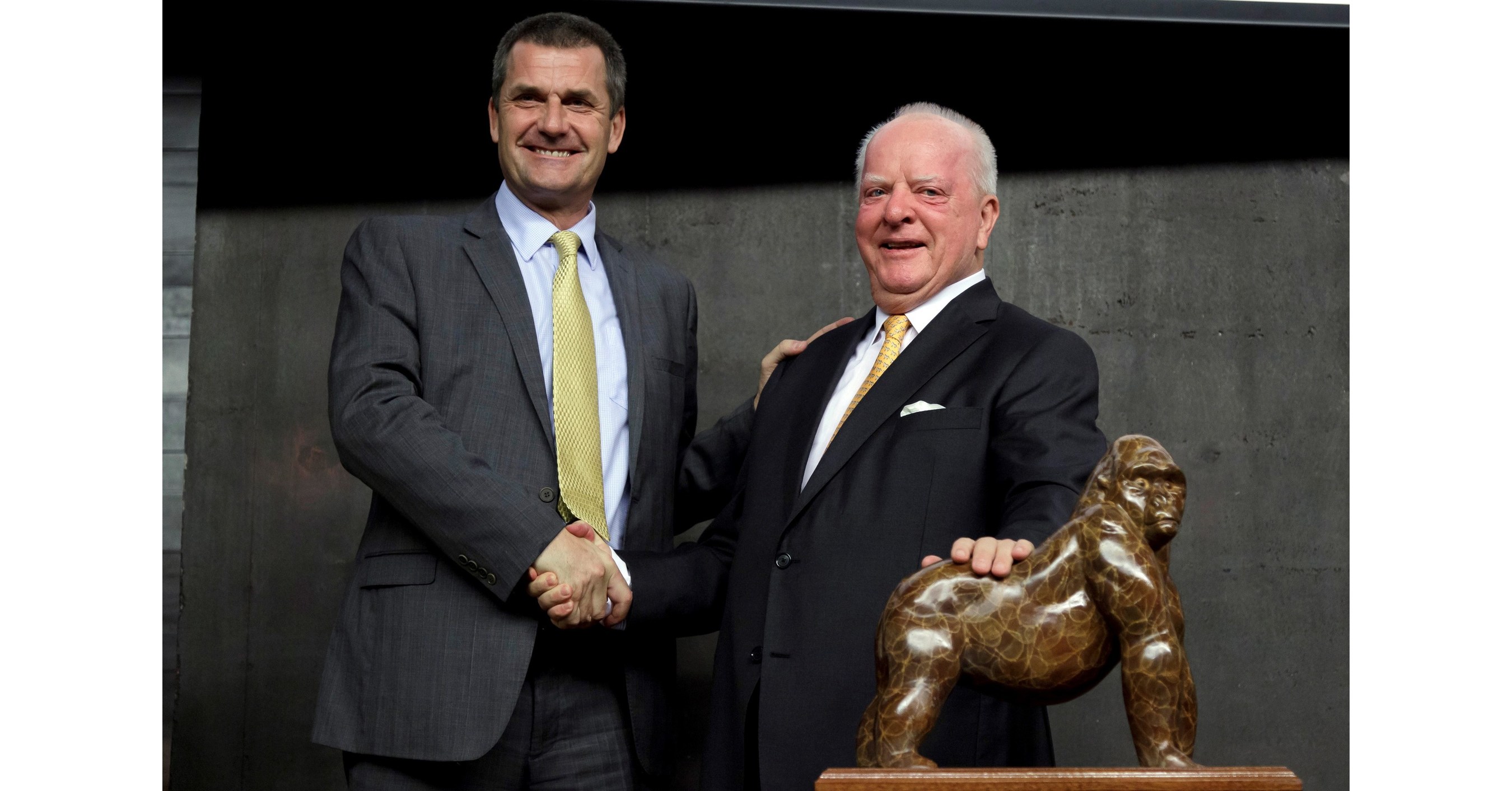 Jet2.com CEO Steve Heapy Receives 2018 Gorilla Award for Environmental ...