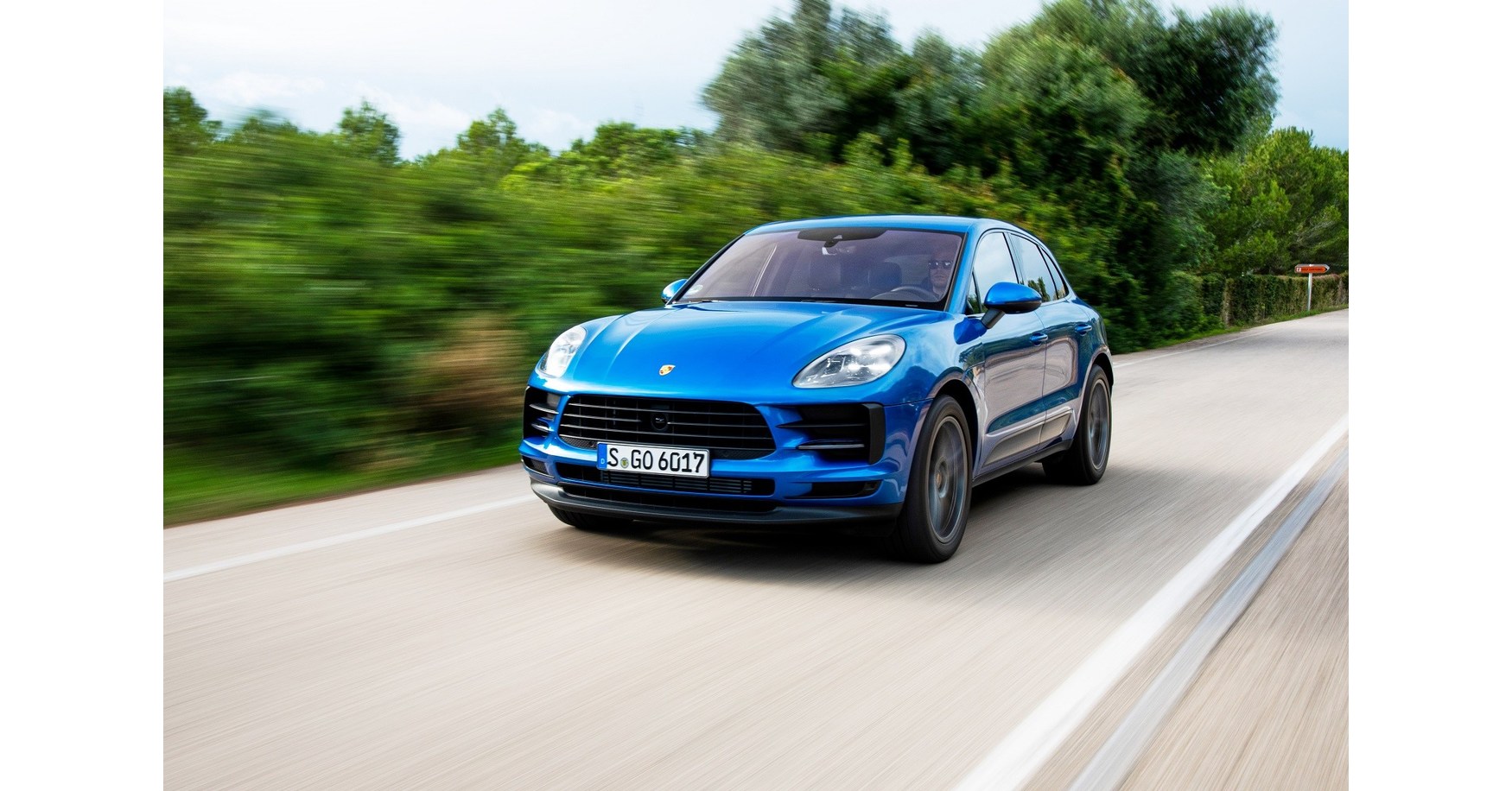 Porsche pilots U.S. online car sales for first time