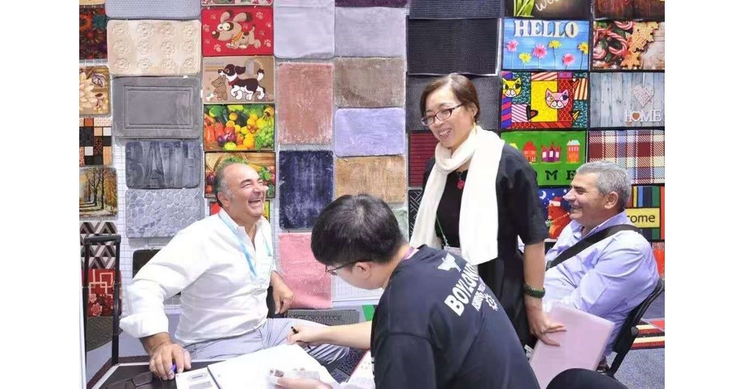 126th Canton Fair Shows Recovery of the Textile Market