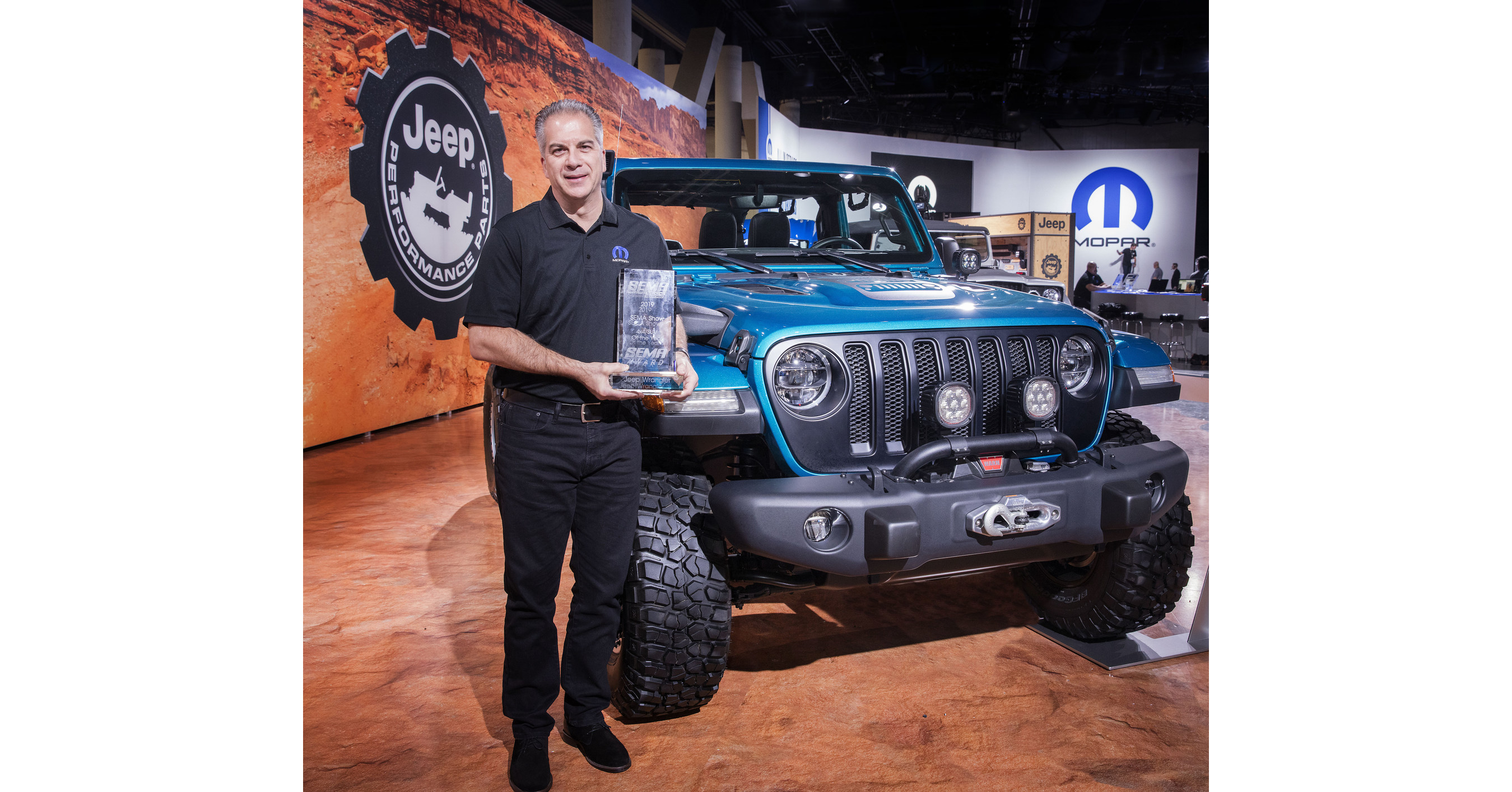Jeep® Wrangler Earns 10th Consecutive SEMA '4x4/SUV of the Year' Award