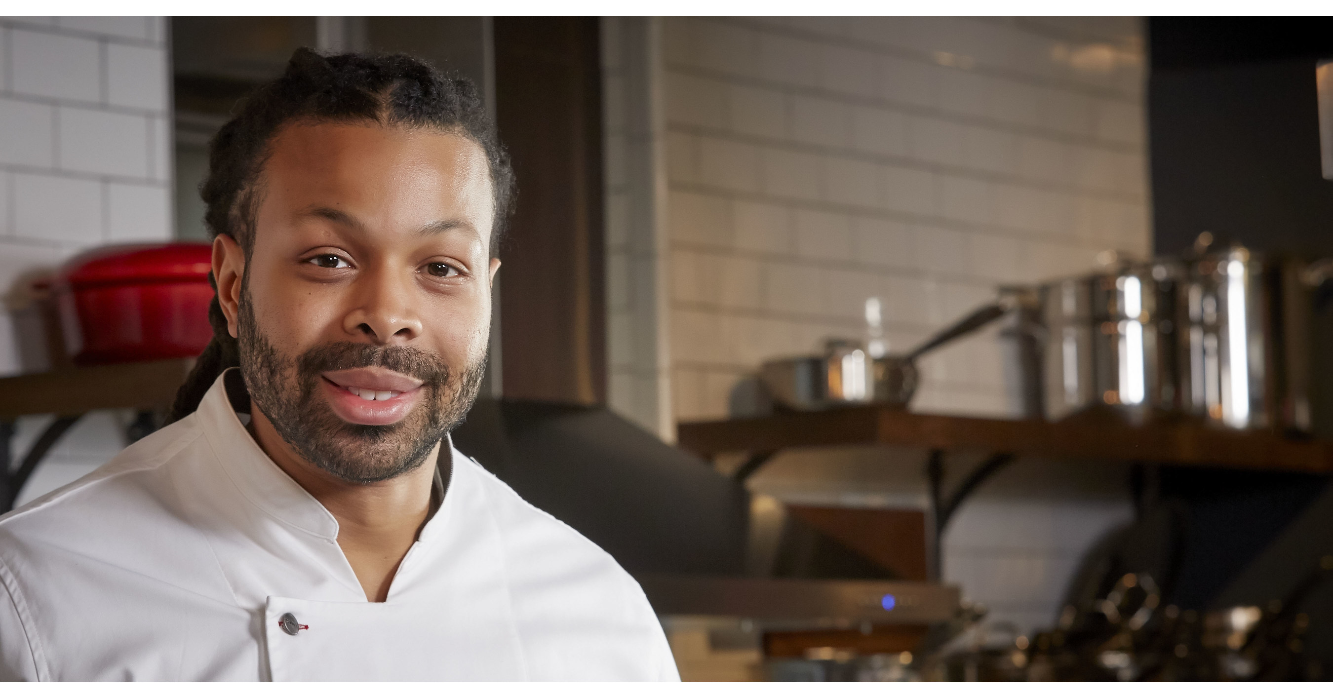 Get Advice For Your Thanksgiving Dinner Directly From Chefs At 1-800 ...