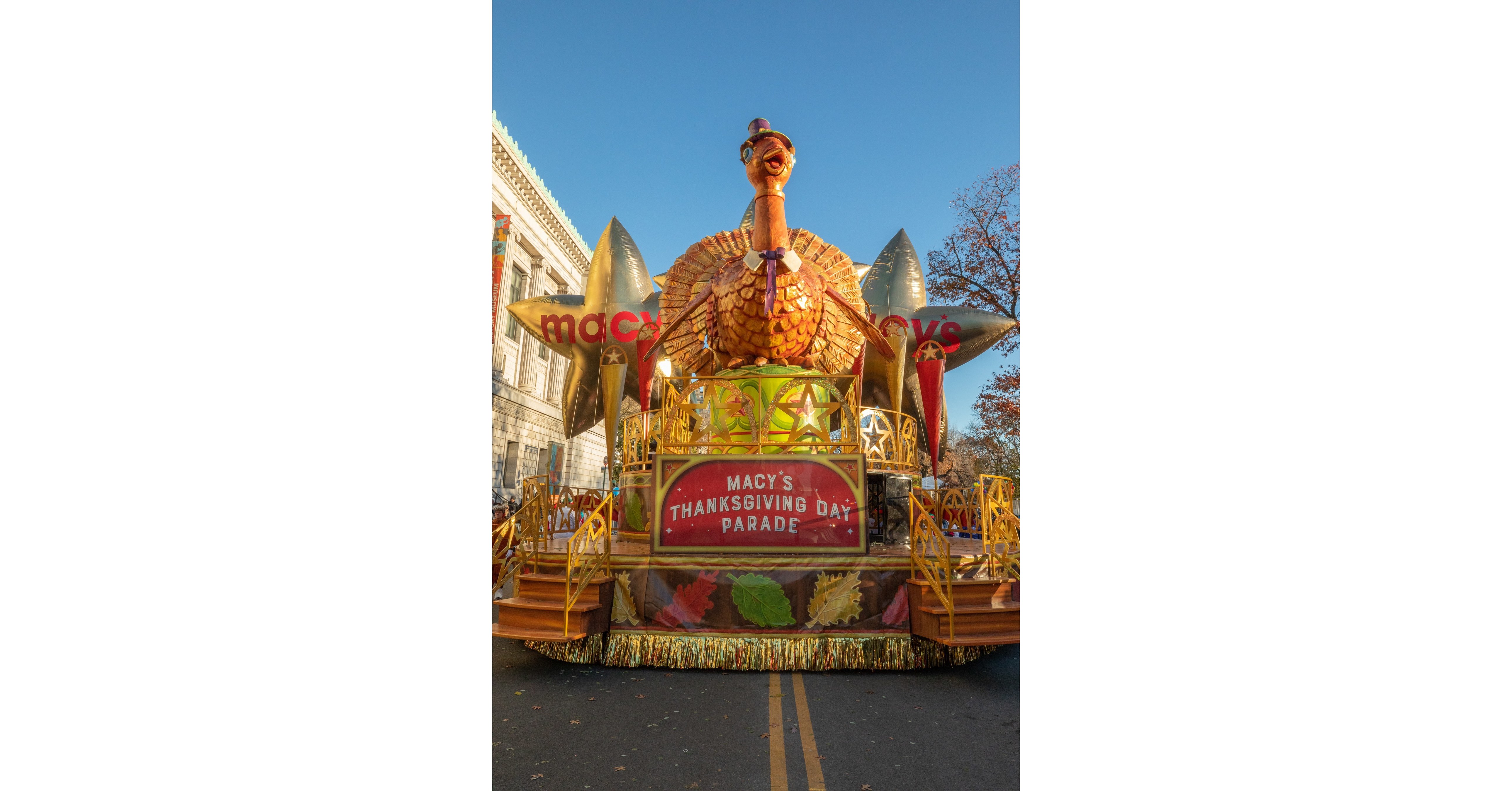 Ram Trucks Lead Parade Floats at 93rd Annual Macy's Thanksgiving Day ...