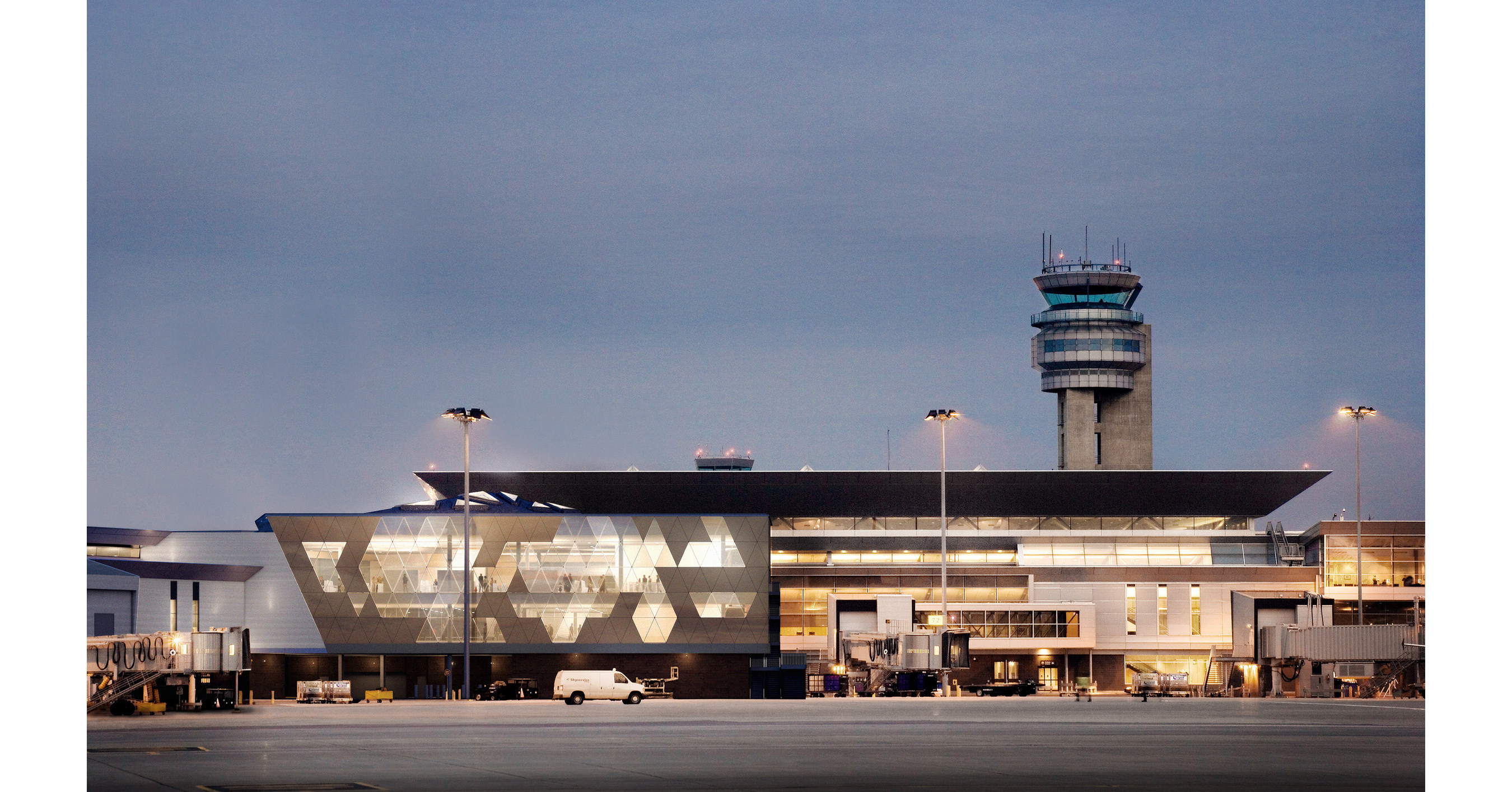New Connection Centre - YUL Strengthens its Status as an Air Traffic Hub