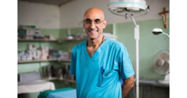 Heroic American Surgeon Dr. Tom Catena Earns Top Medical Missionary ...