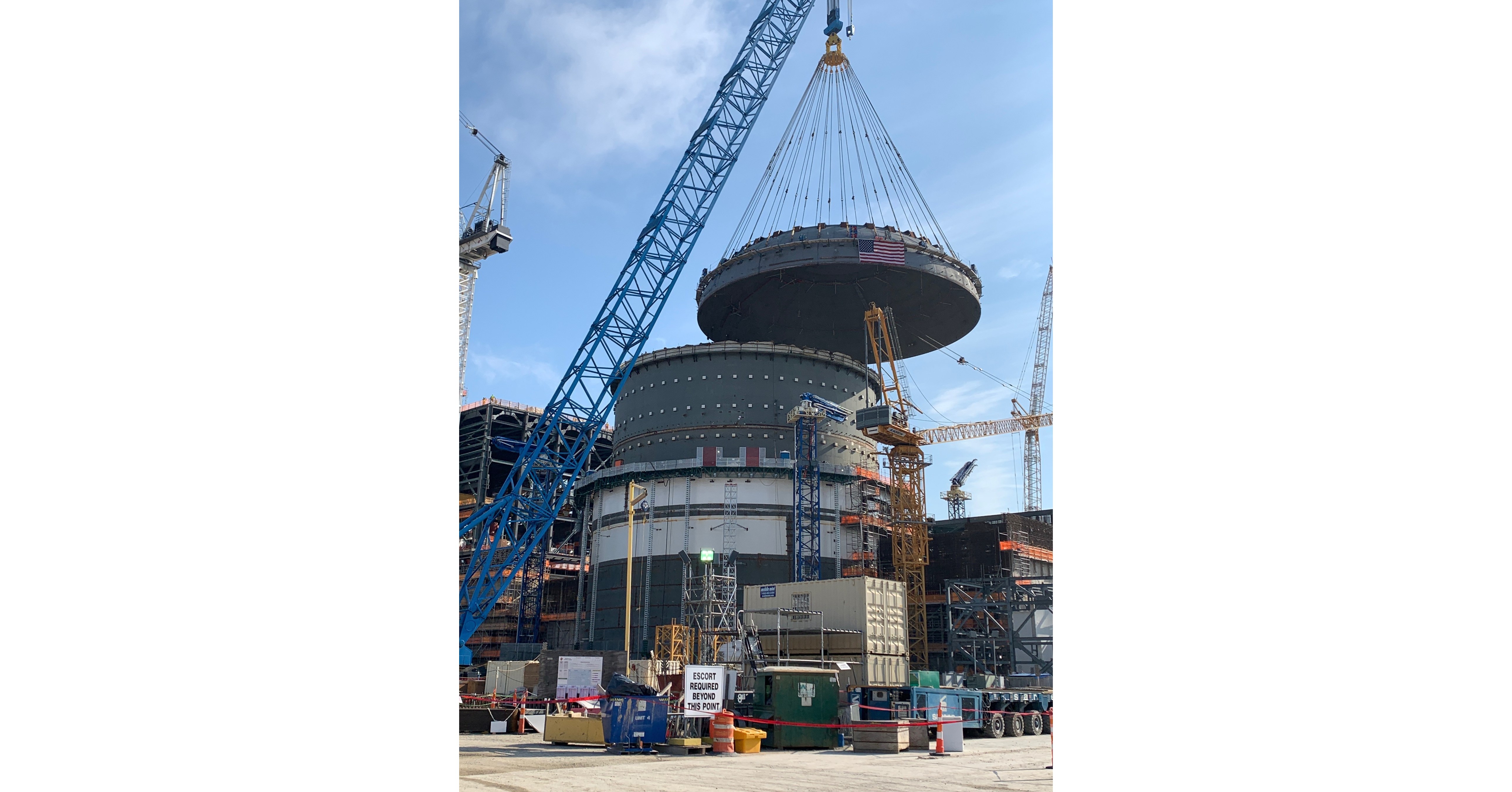 Containment vessel top placed for Vogtle Unit 4