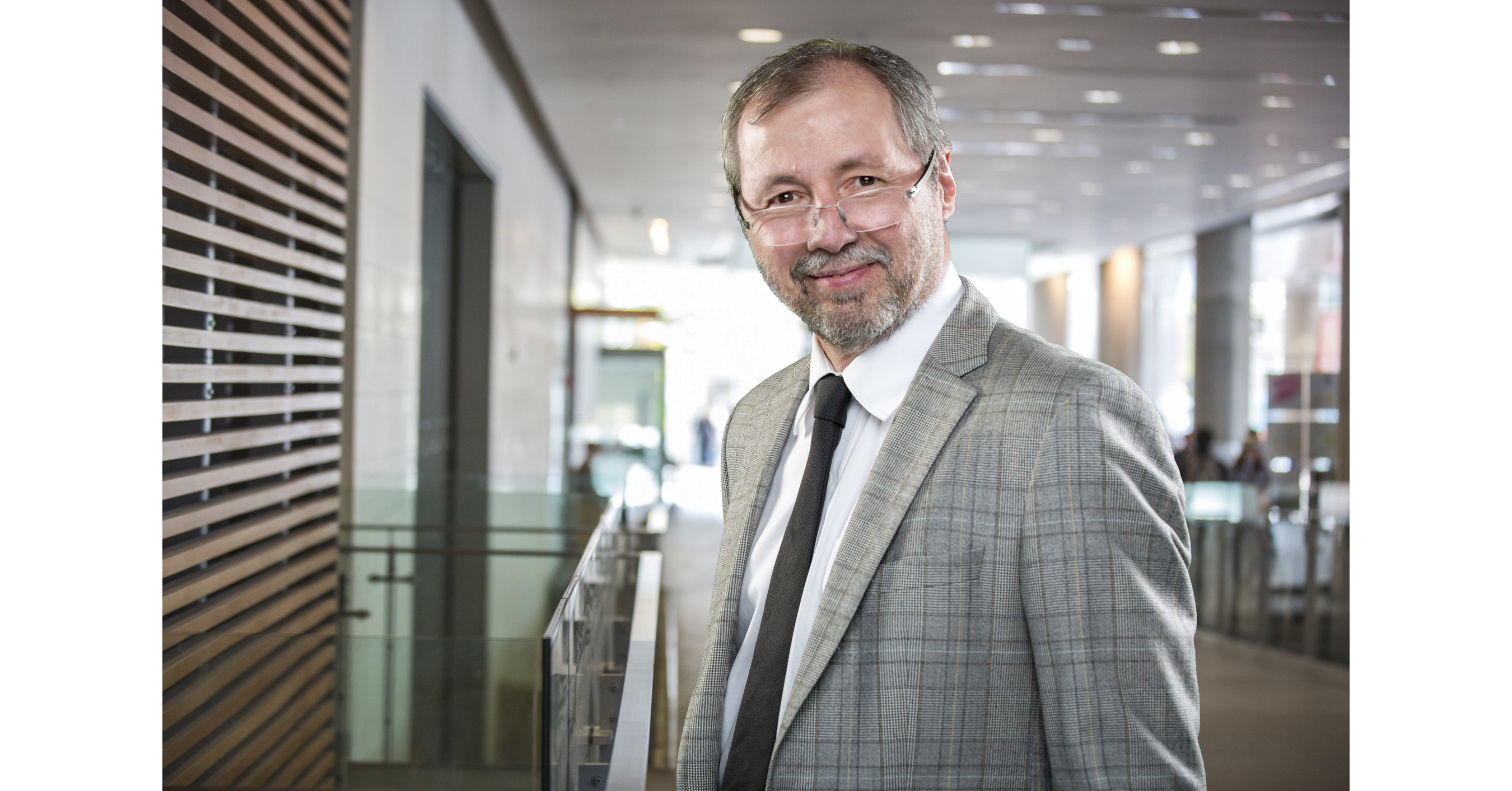 André Roy devient le recteur de l'Université de l'Ontario français