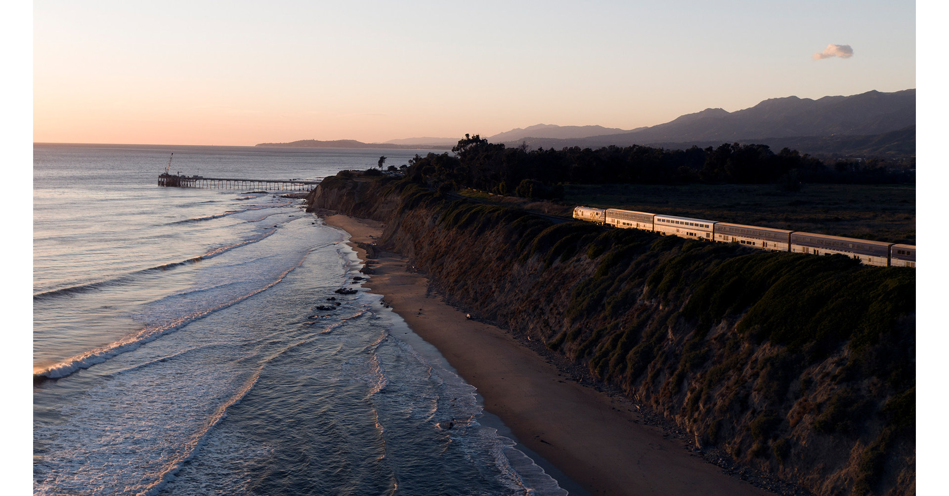 Amtrak Pacific Surfliner Continues to Provide Train Service for ...