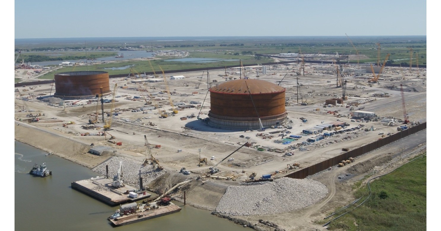 Venture Global Calcasieu Pass annonce le succès du levage du toit du ...