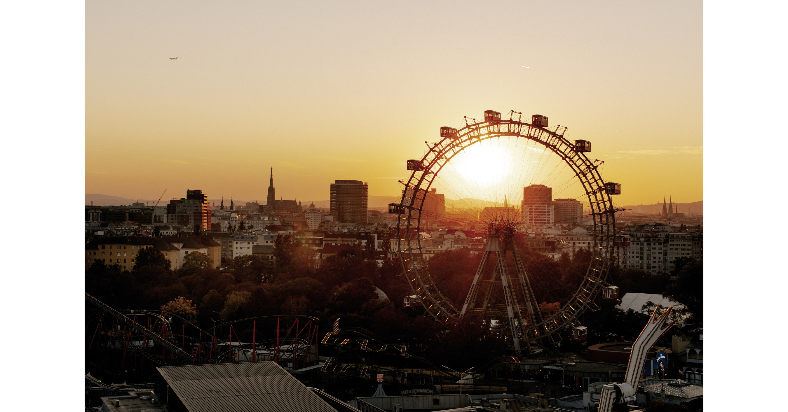 A Symbolic Moment: Vienna's Giant Ferris Wheel Is Turning Again ...