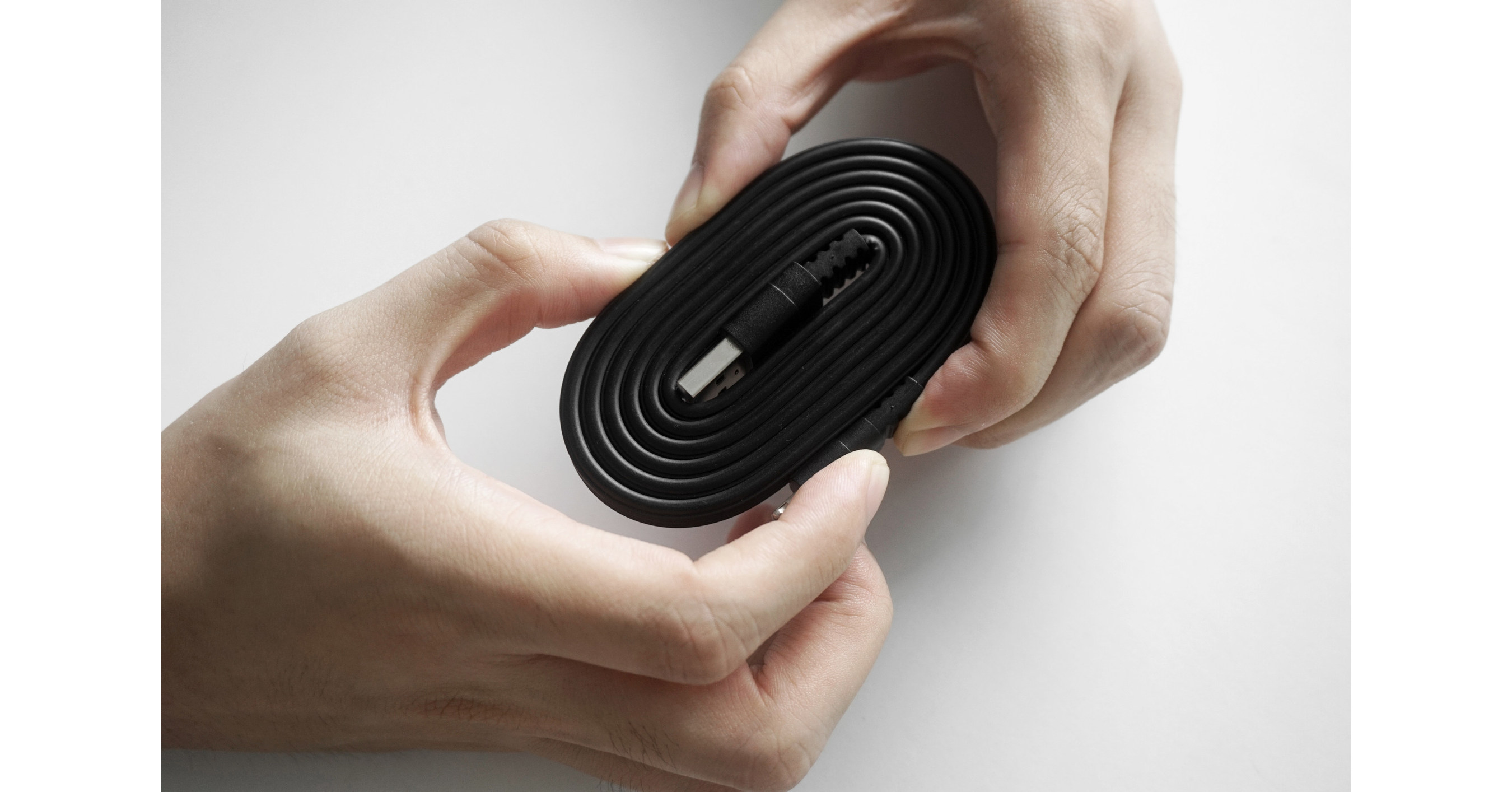 Say Goodbye to Messy Cables: CleverThings Introduces BondCable - a ...