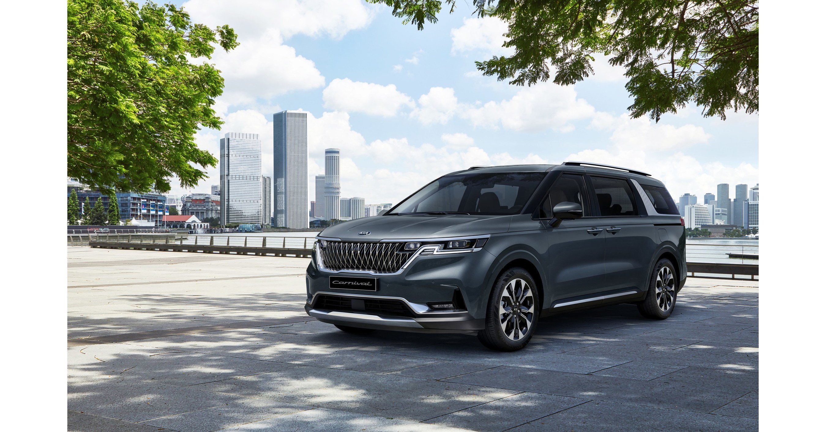 Fourth-generation Kia Carnival revealed