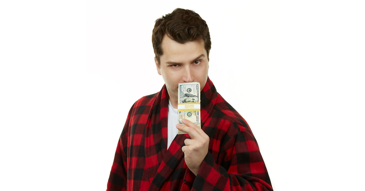 In Recent Video, Self-Proclaimed 'Deadbeat' Explains How Passive Income ...