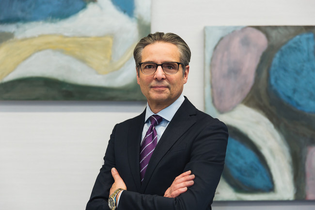 CNA Extends Term of Chairman & Chief Executive Officer Dino E. Robusto