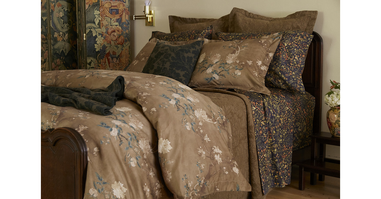 Peruvian Connection's Premier Bedding Line Now Available To Purchase In ...