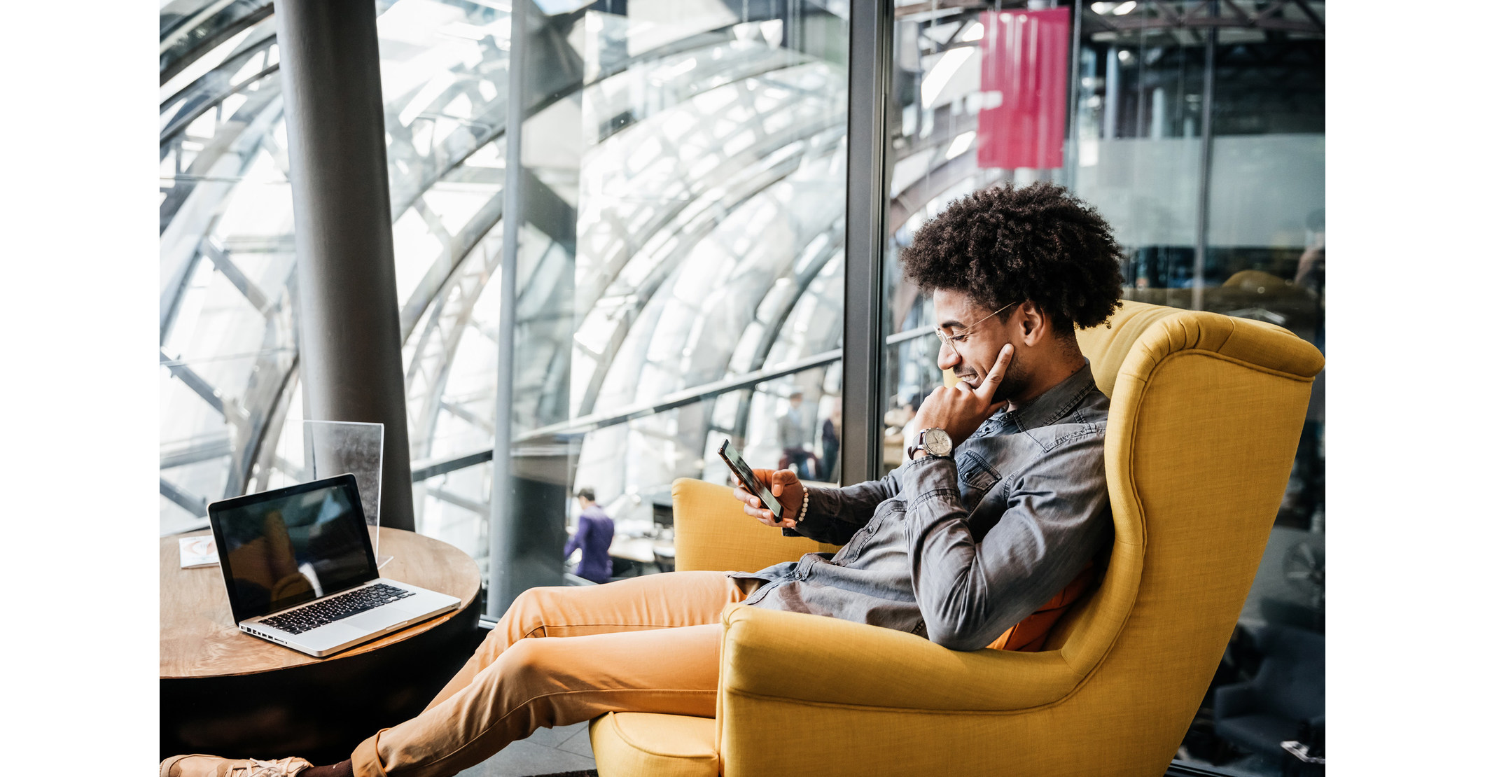 Clear Channel Outdoor Integrates Outdoor Ads with All-Screen Video Solution