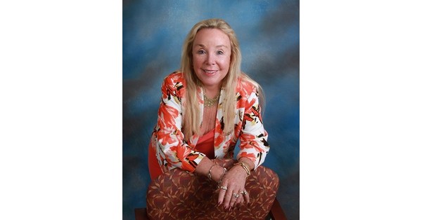 Lee J. Rohn is recognized by Continental Who's Who