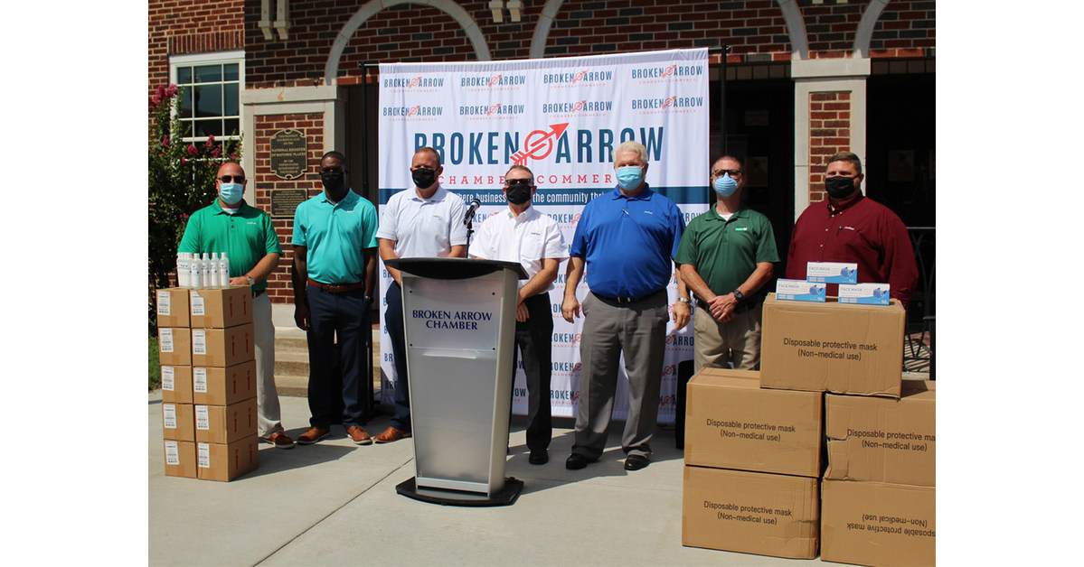 UniFirst Donates Over a Quarter of a Million Protective Face Masks to ...