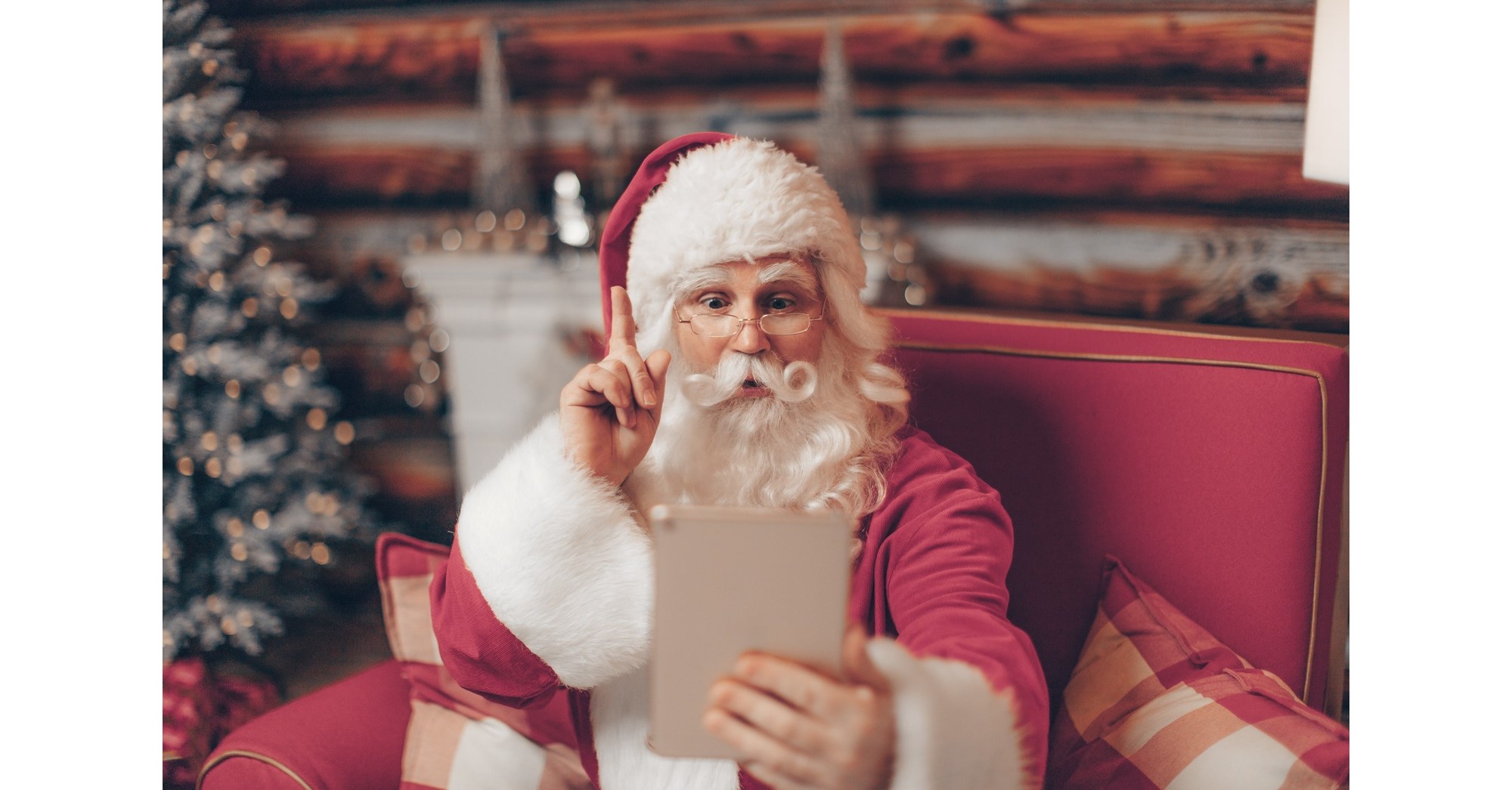 Cadillac Fairview moves all Santa experiences to virtual and online ...