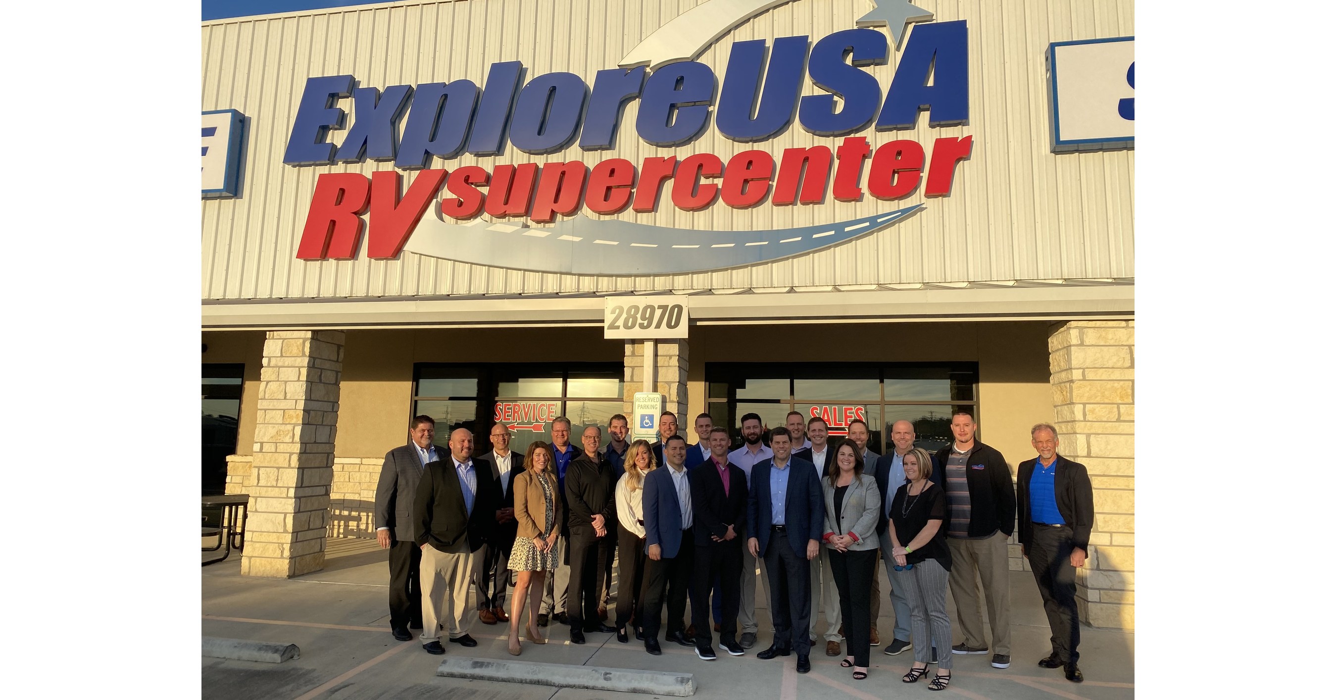RV Retailer Announces the Graduation of the First General Manger Class ...