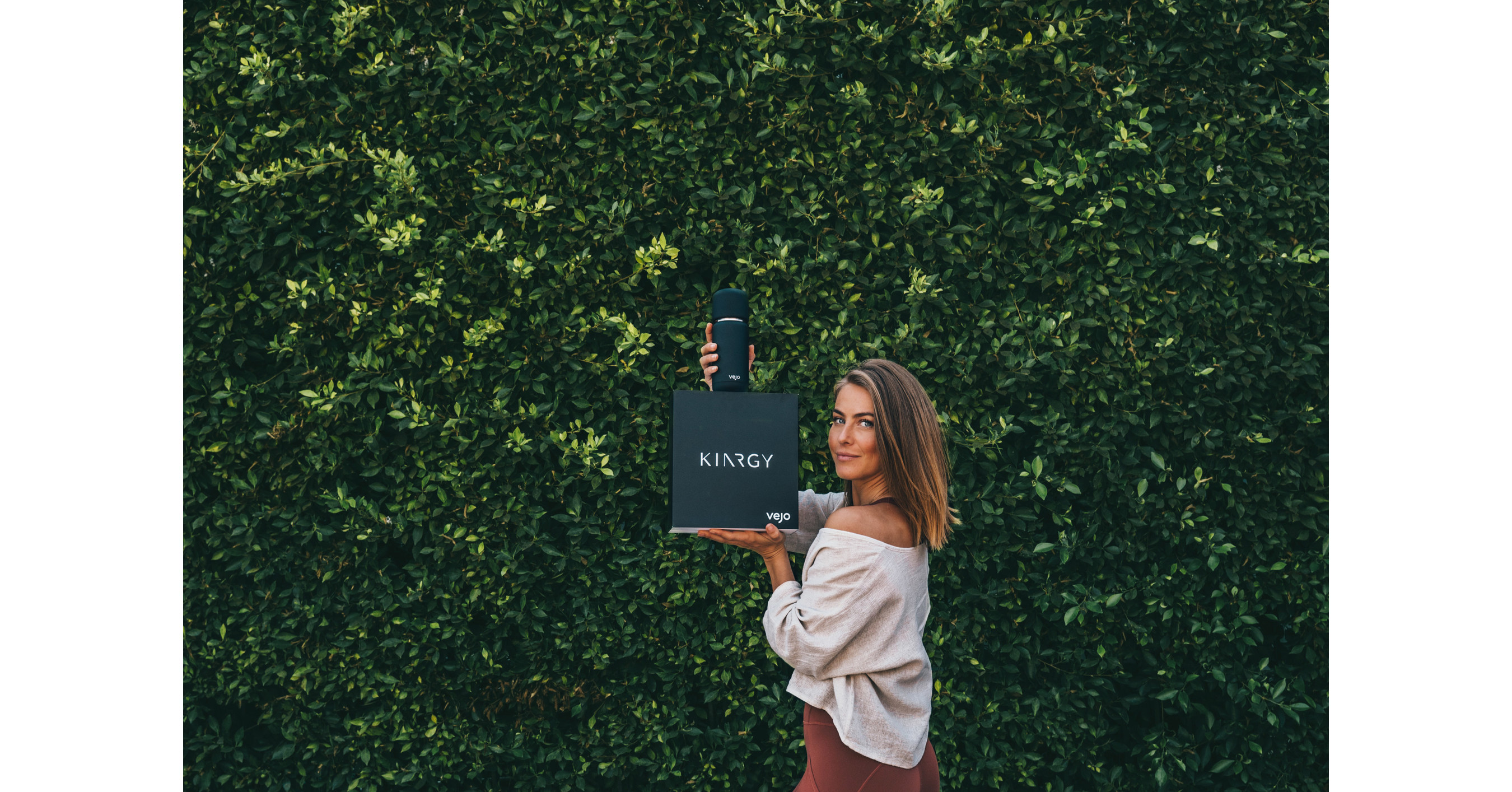 Vejo Partners with Julianne Hough, CEO and Founder of KINRGY, Actress ...