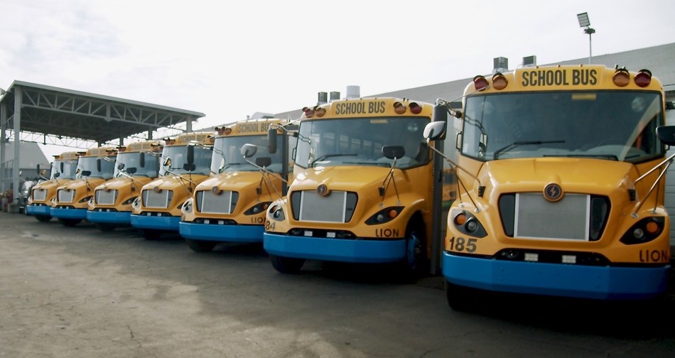 The Lion Electric Co. - La plus grande flotte d'autobus scolaires zéro ...