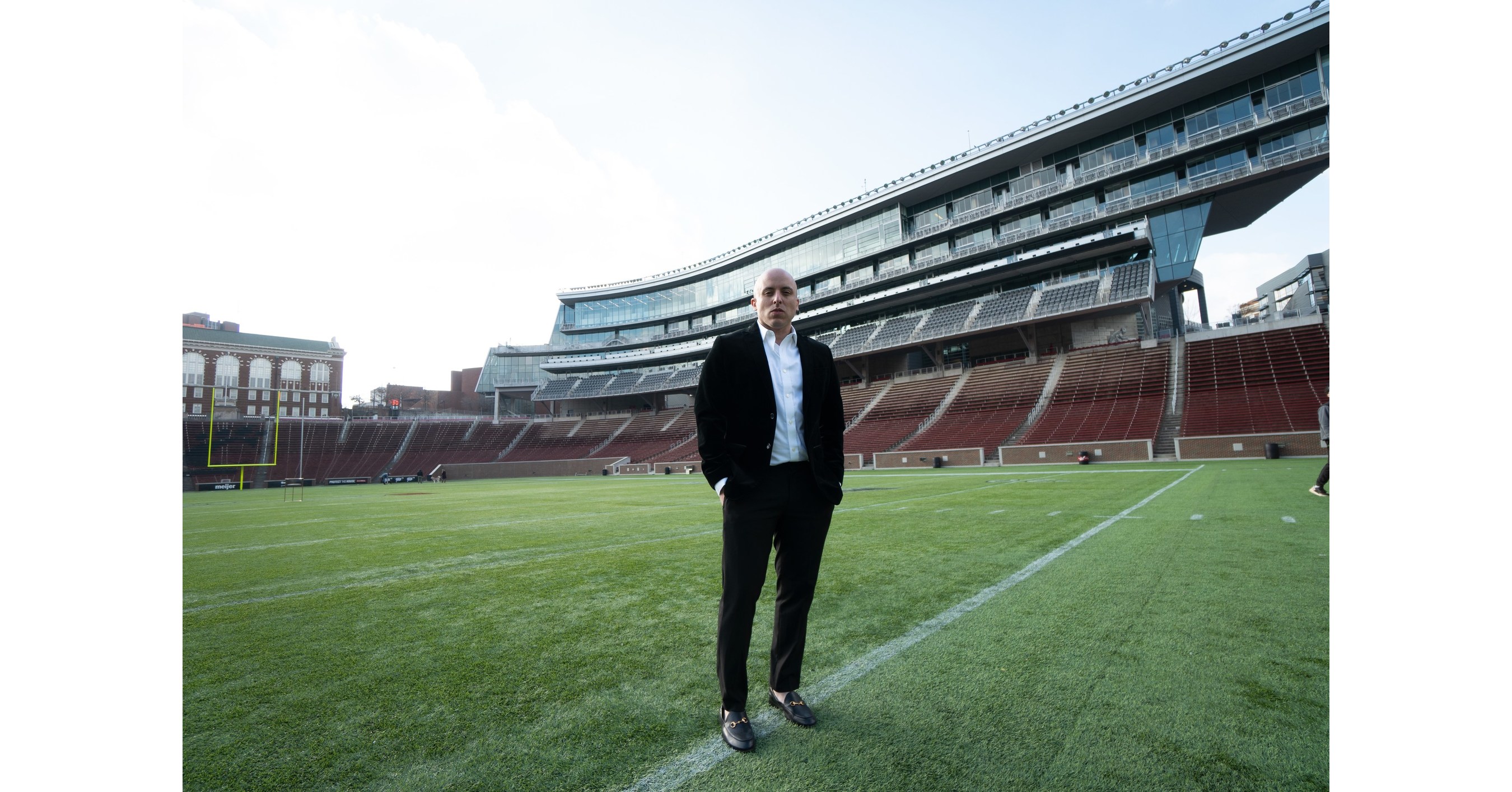 Welcome Home, WikiFan #PayThePlayer: Cincy entrepreneur, former P&G ...