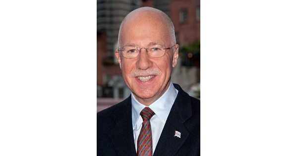 IIE Names Mark Angelson as New Chair