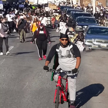 Artist and Activist Khalil Ismail Promotes Healing with Musical Time ...