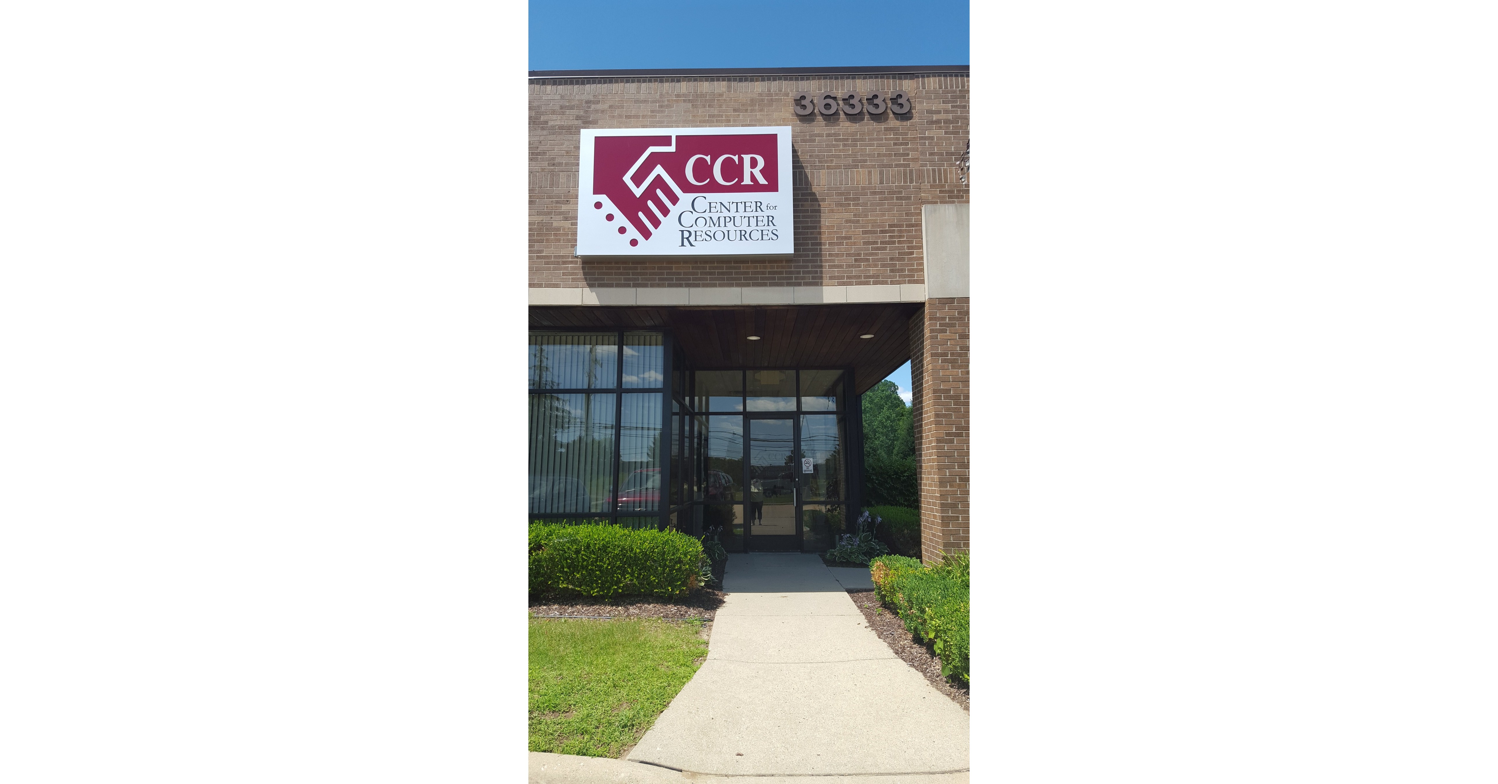 Center for Computer Resources and Business Communications Systems ...