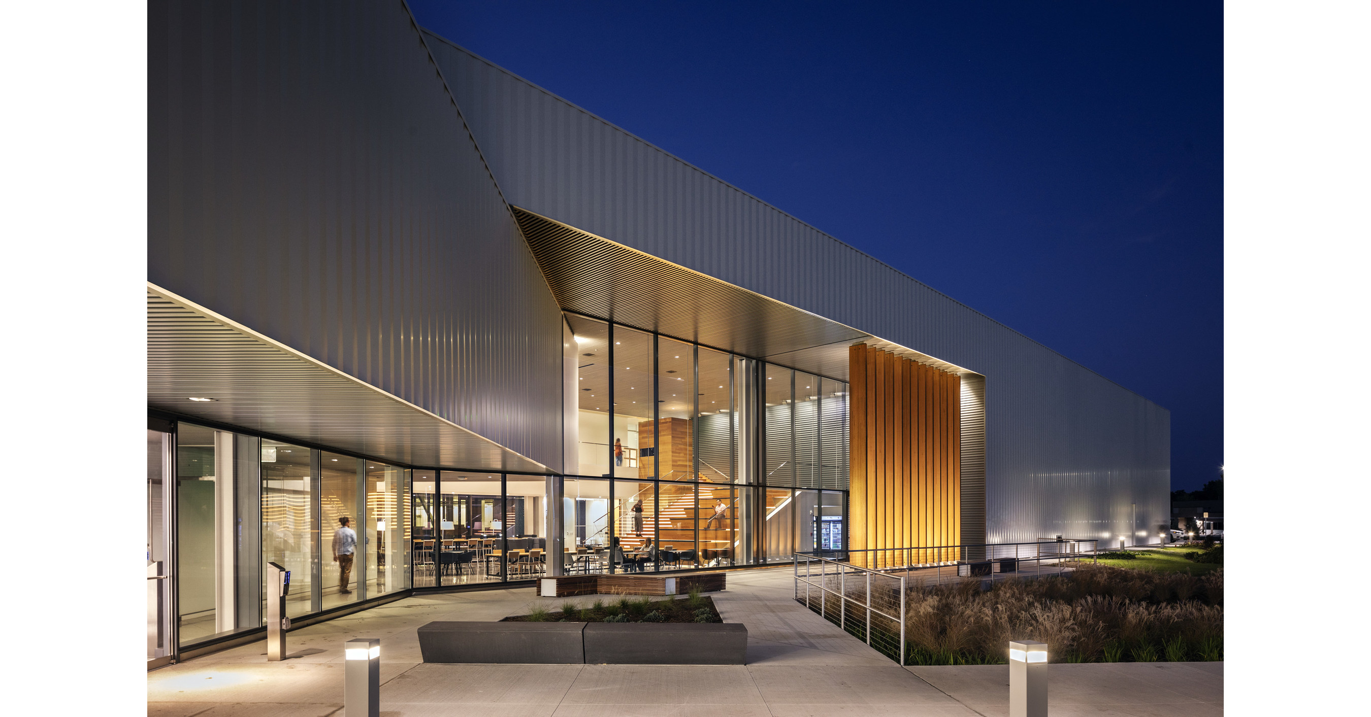 ZEISS Receives ACEC Award for Wixom Quality Excellence Center