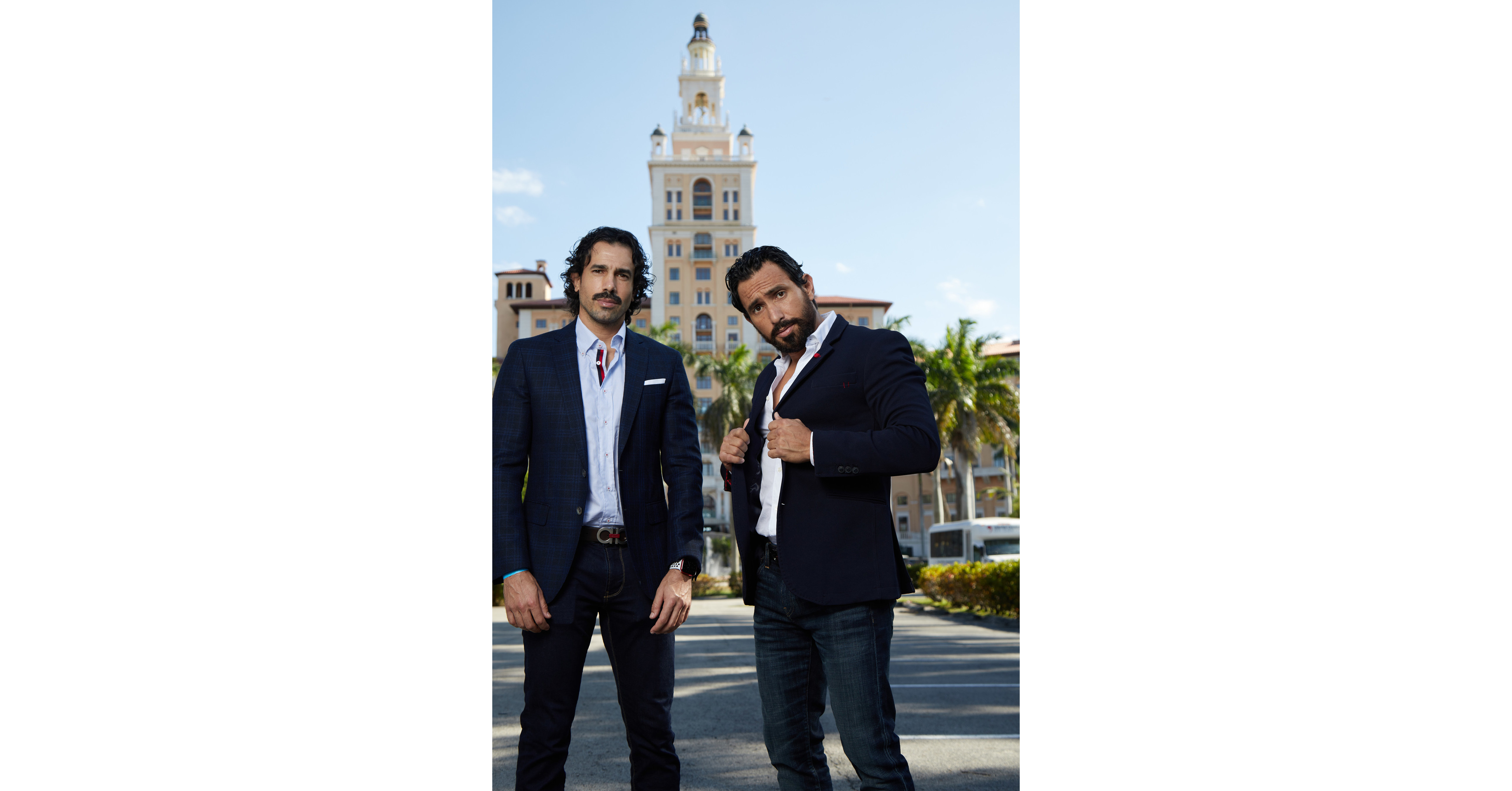 El fundador de 54D Rodrigo Garduño y el Head Coach Rodrigo De Ovando ...