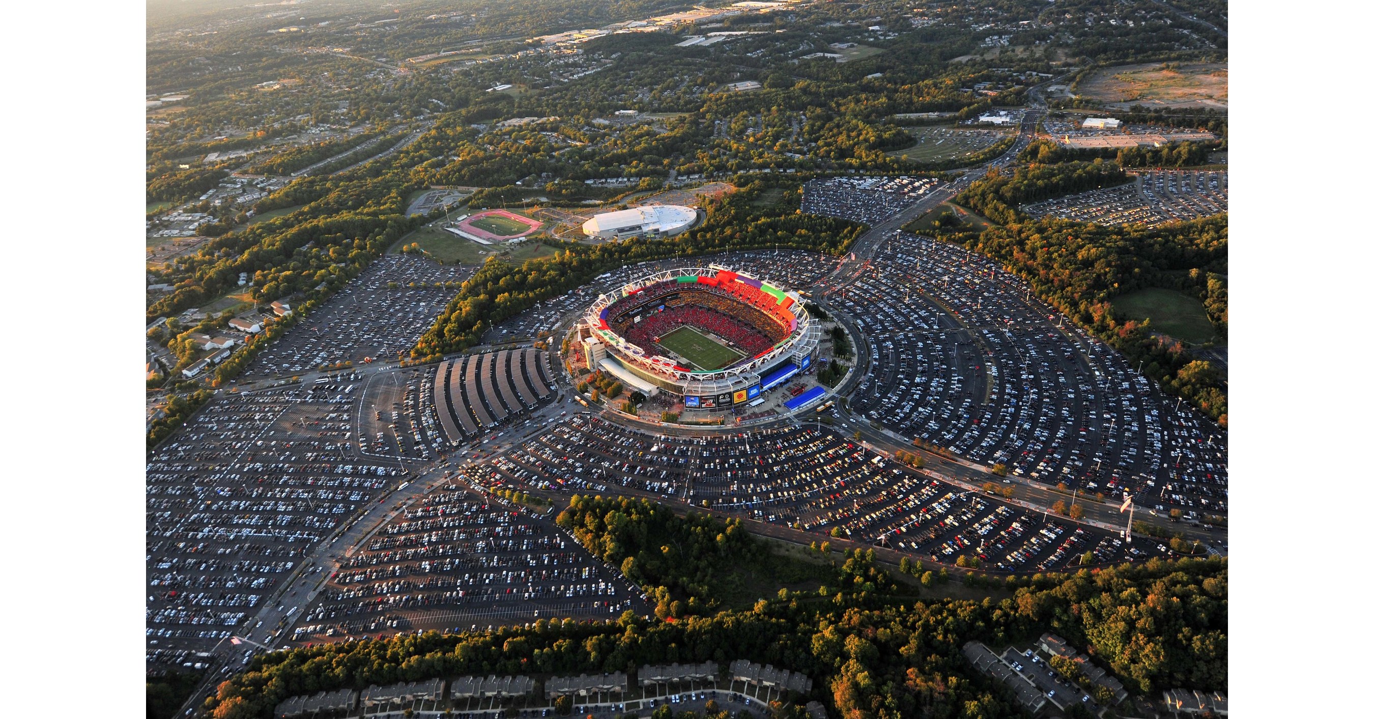Washington, DC Leaders Meet with FIFA and U.S. Soccer to Pitch ...