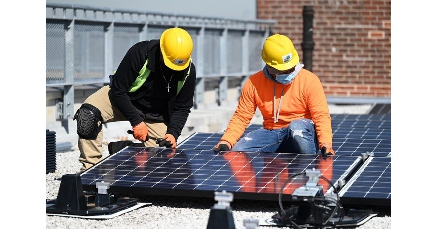 Con Edison Earns Honor As Leader In Clean Energy Transition