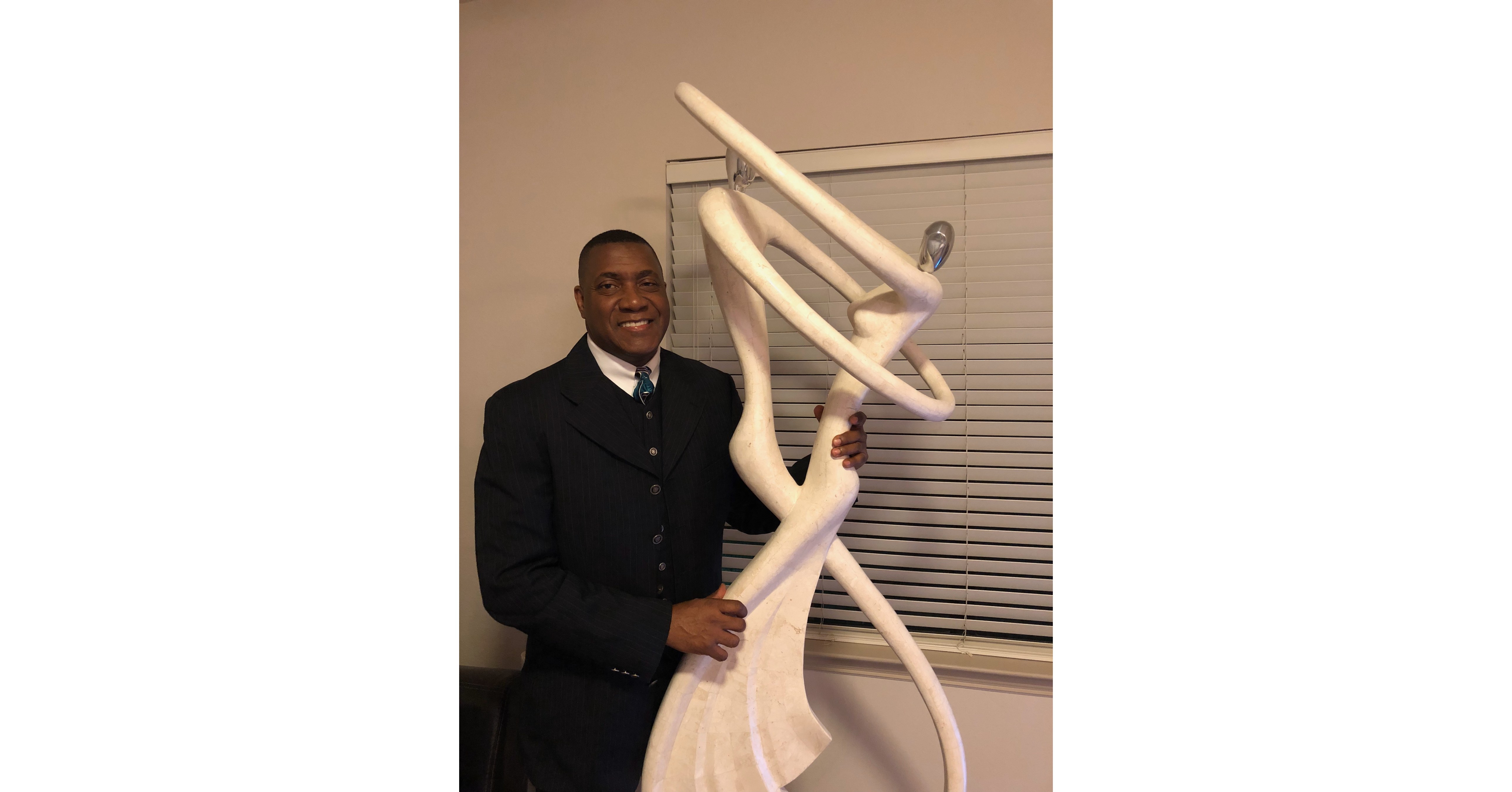 A Tragic Explosion and a Stranger in Paradise Help Author Harold Phifer ...