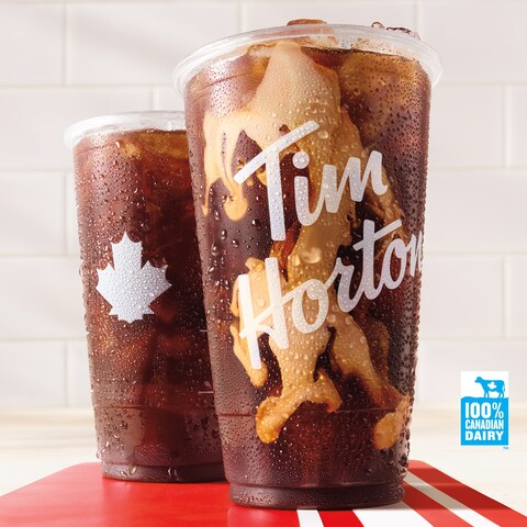 Tim Hortons Lance Son Nouveau Caf Infus Froid Pr par Avec Des Tim Hortons Lance Son Nouveau Caf Infus Froid Pr par Avec Des