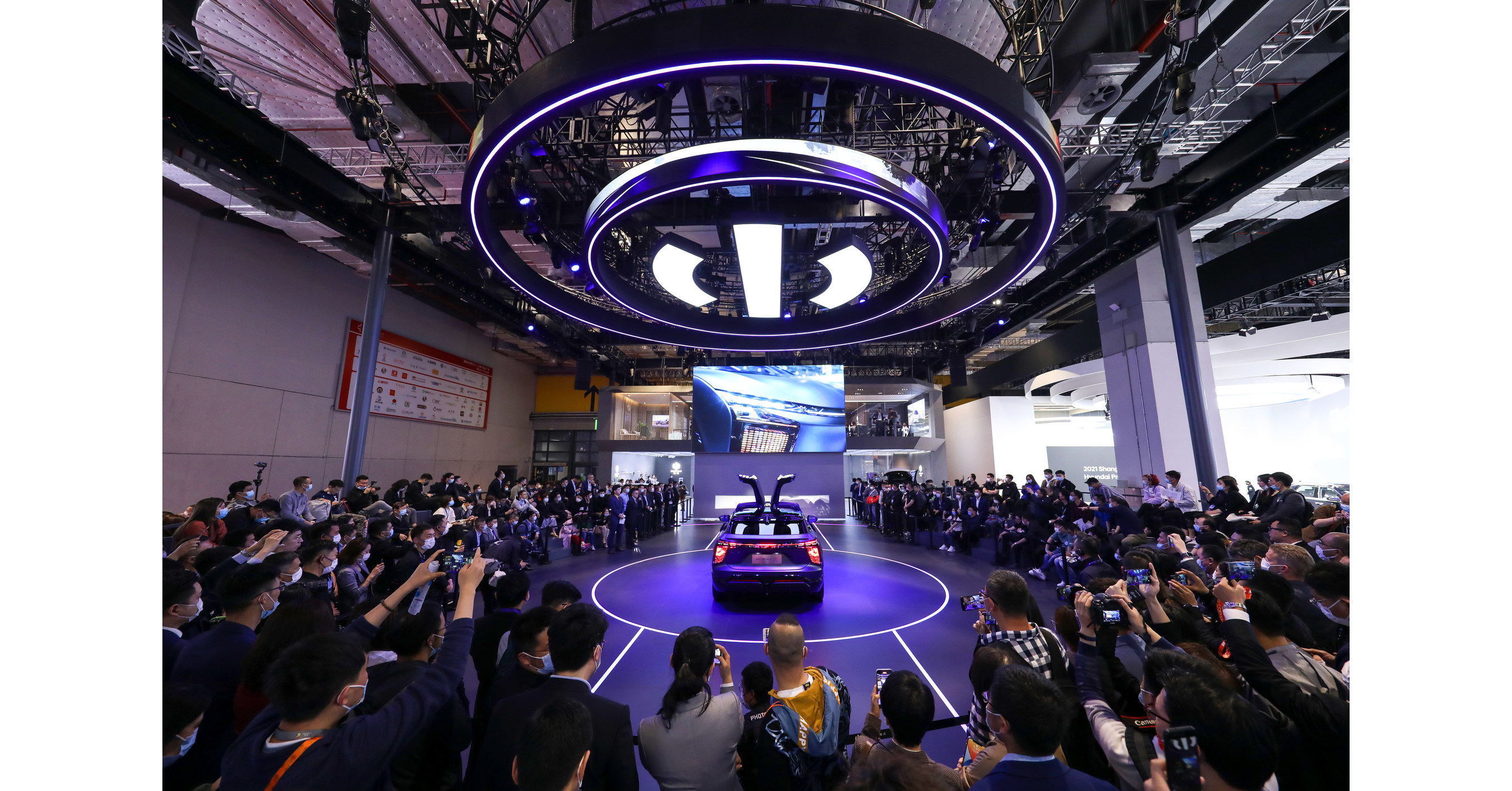 Human Horizons Unveils 4 New HiPhi X Models at 2021 Shanghai Auto Show