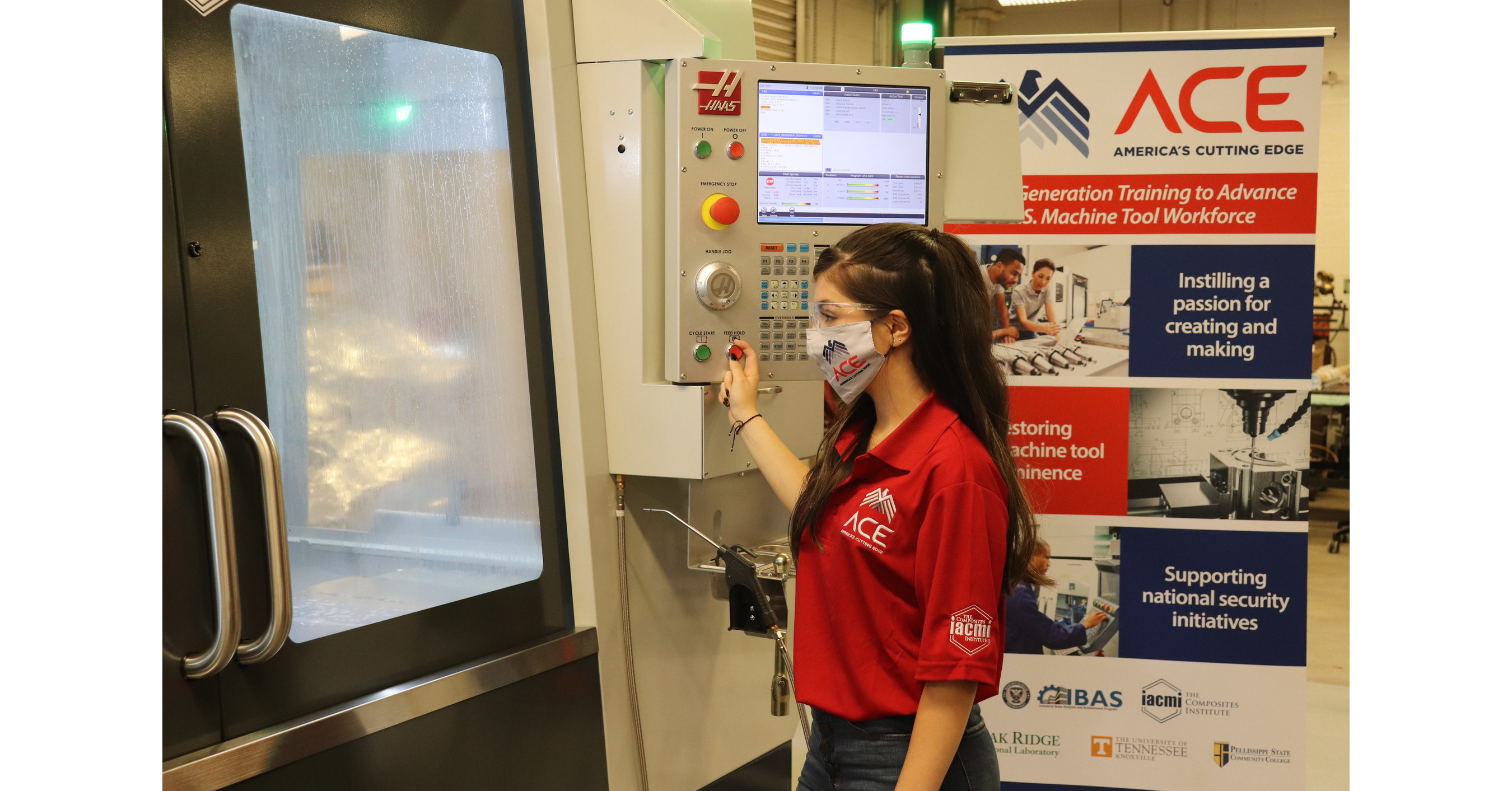 IACMI ACE training teaches essential manufacturing skills to address U ...