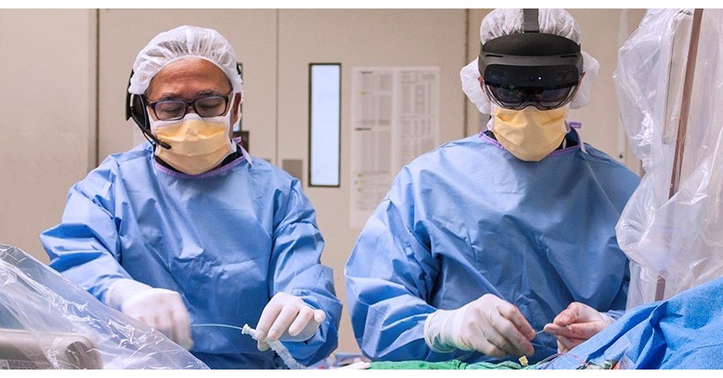 World's First Heart Valve Replacement Using Extended Reality Platform ...