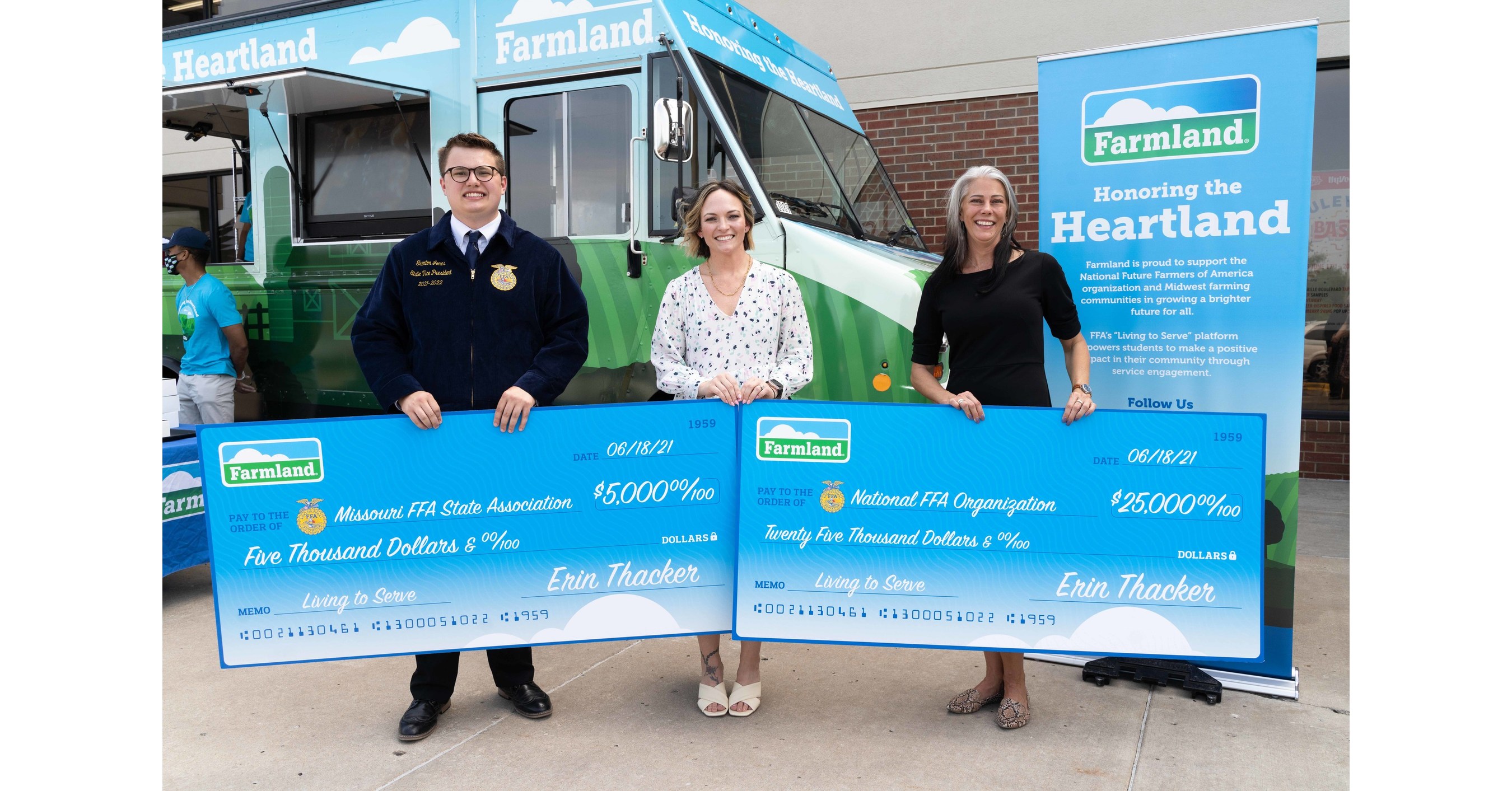Farmland® Launches Its Honoring The Heartland Tour And Embarks On ...