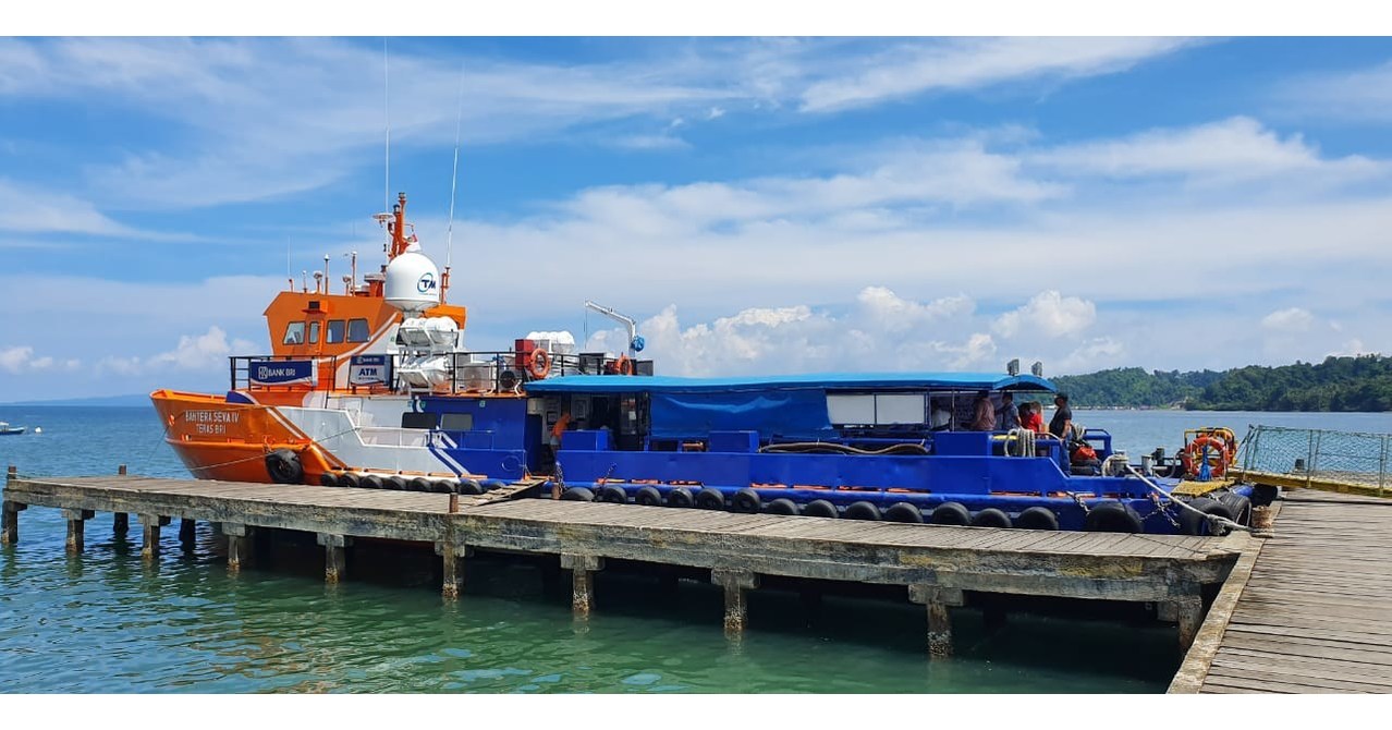 BRI Deploys Teras BRI Ships to Provide Vaccination in the Maluku Islands