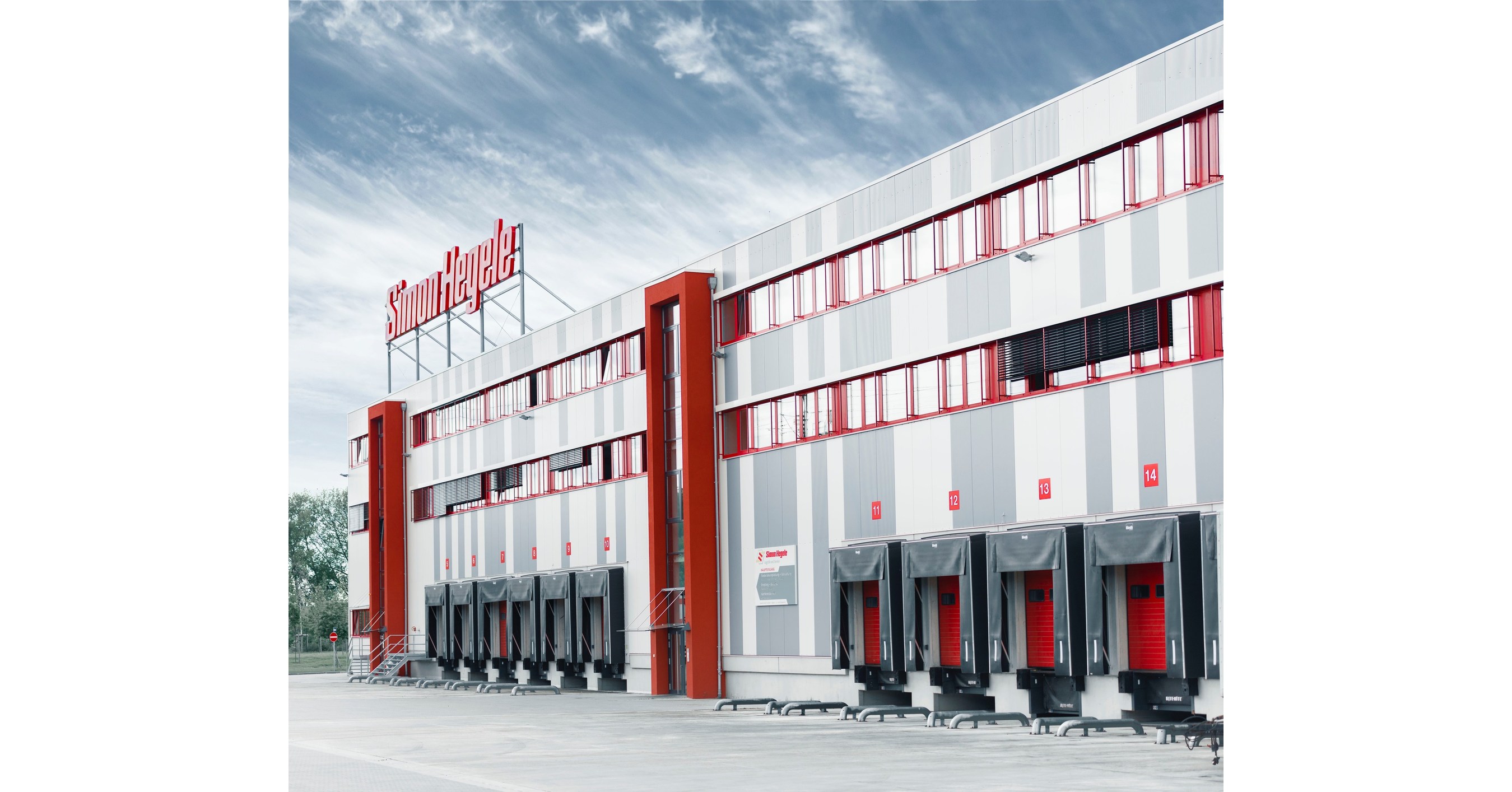 Simon Hegele Sets the Course for the Future