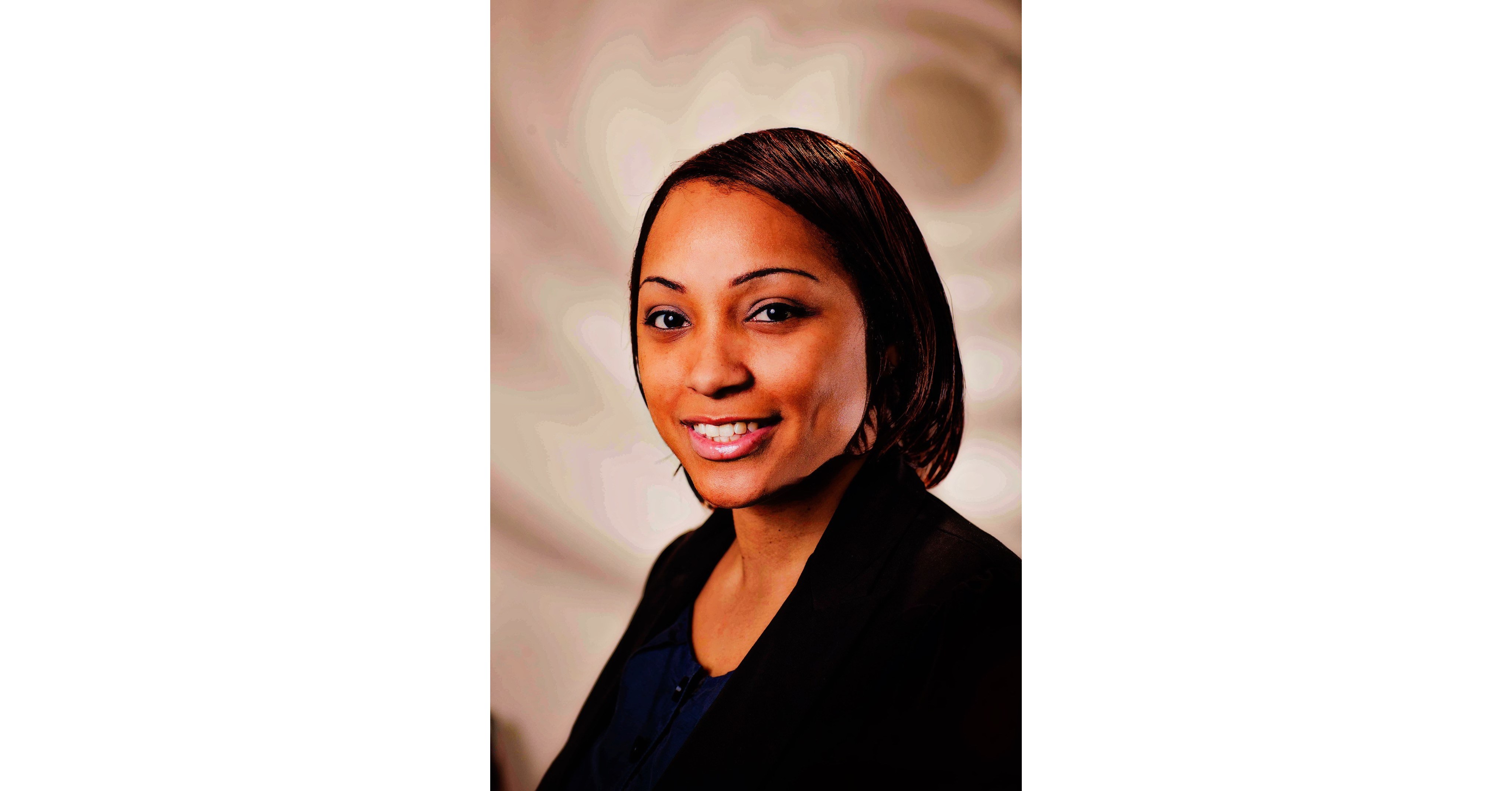 DCS's Carrie Hamn Selected for 2021 OnCon Icon Award