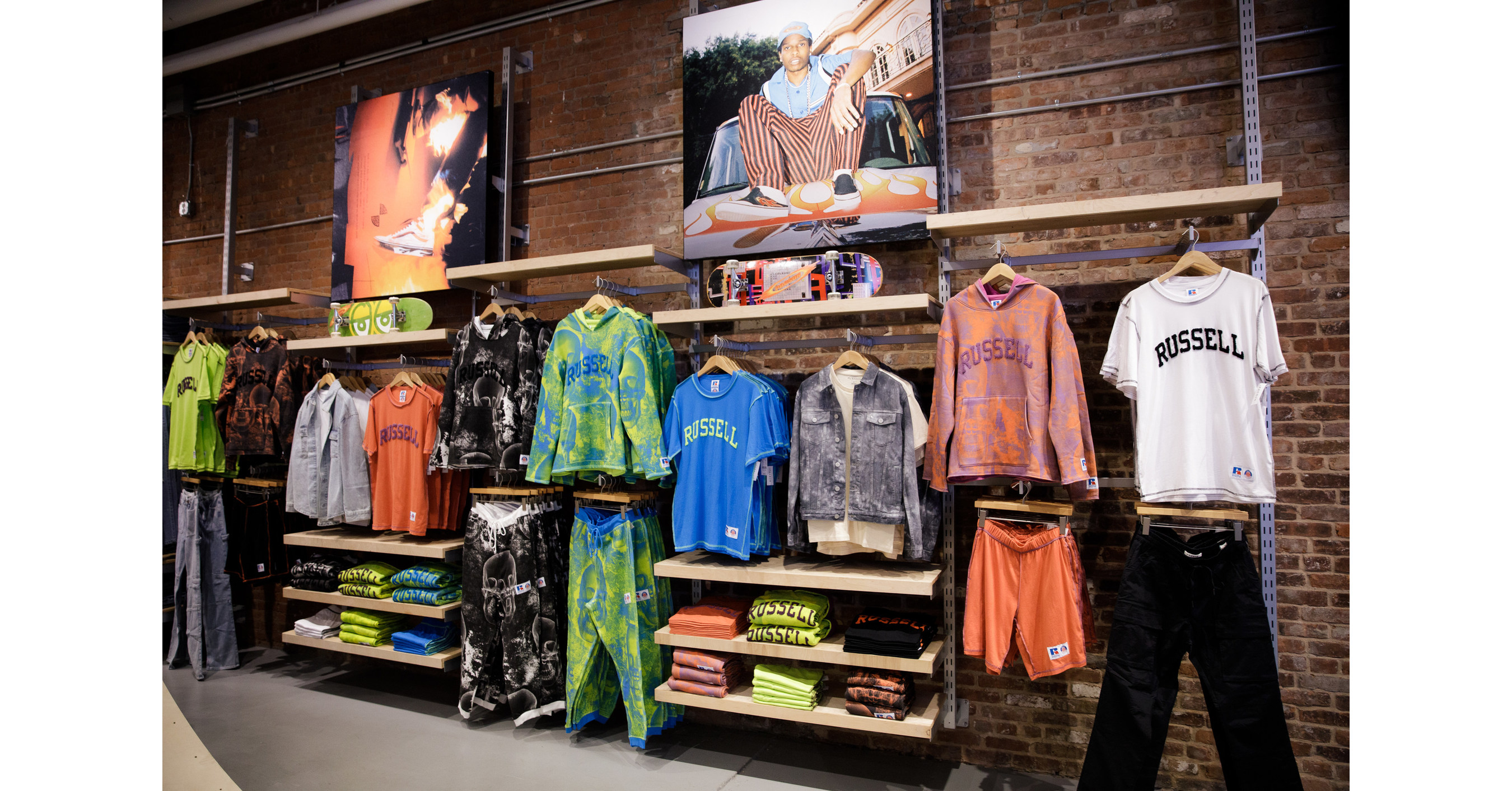 Pacsun Guest Artistic Director A$AP Rocky Performs New Song "Bac Ah Da ...