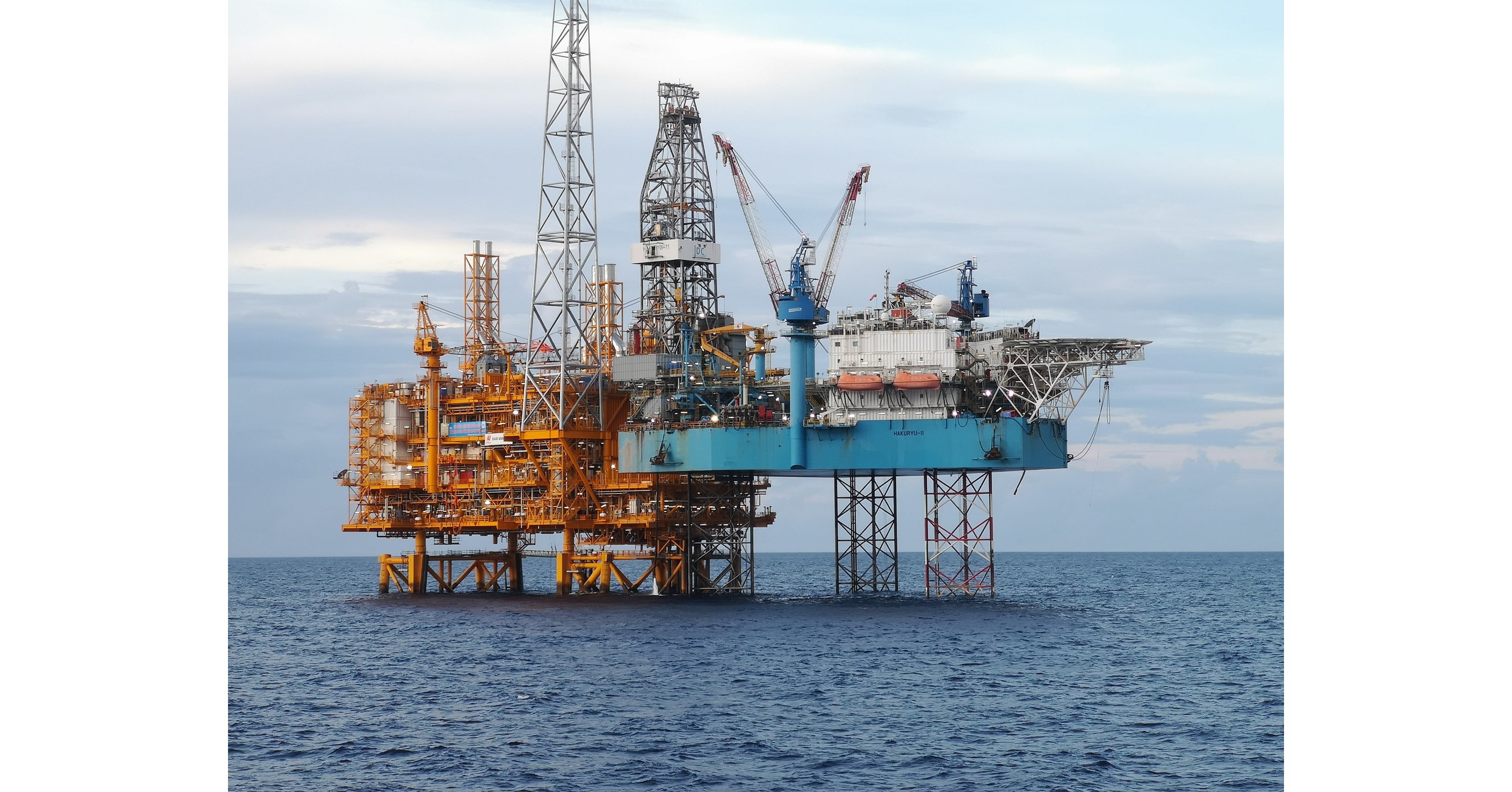 McDermott Installs Largest and Heaviest Jacket and CPP Topside in Vietnam