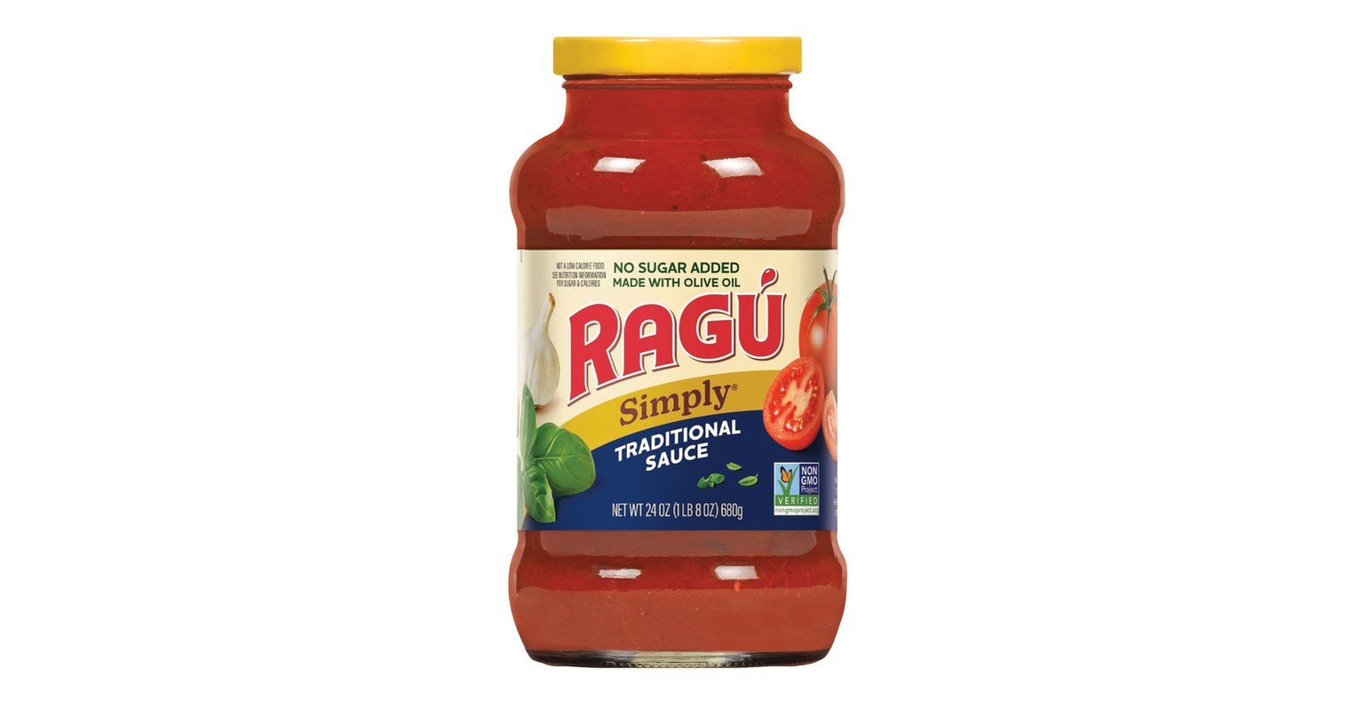 RAGÚ® Unveils Major Relaunch with Humorous, New "Cook Like a Mother" Ad ...