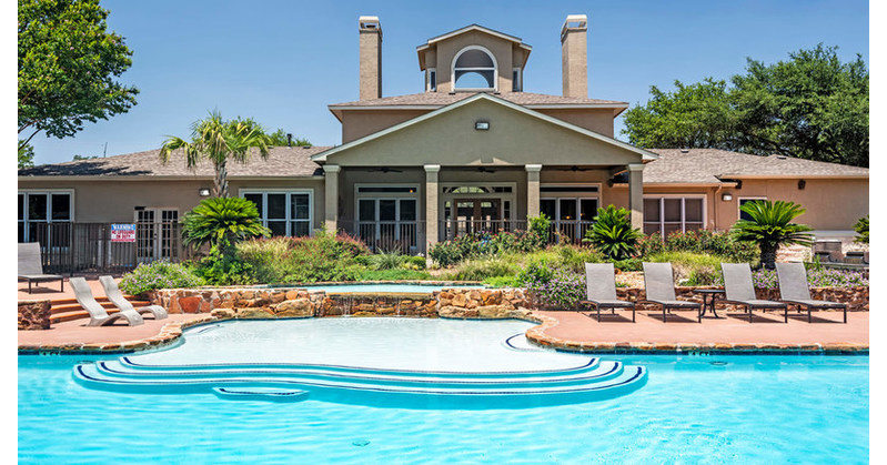 Hamilton Zanze Sells Multifamily Community in San Antonio Metro